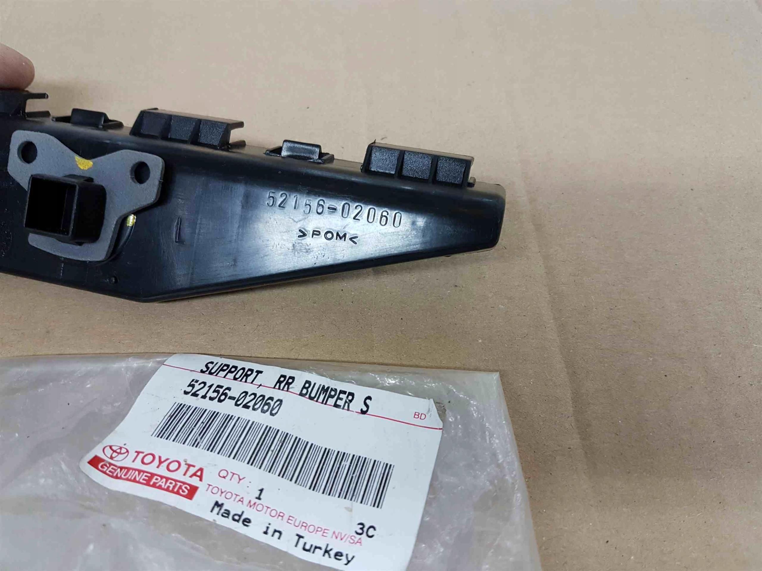 Toyota Oe Corolla E12 0207 Ślizg Uchwyt Zderzak Błotnik Tył A5215602060 ...