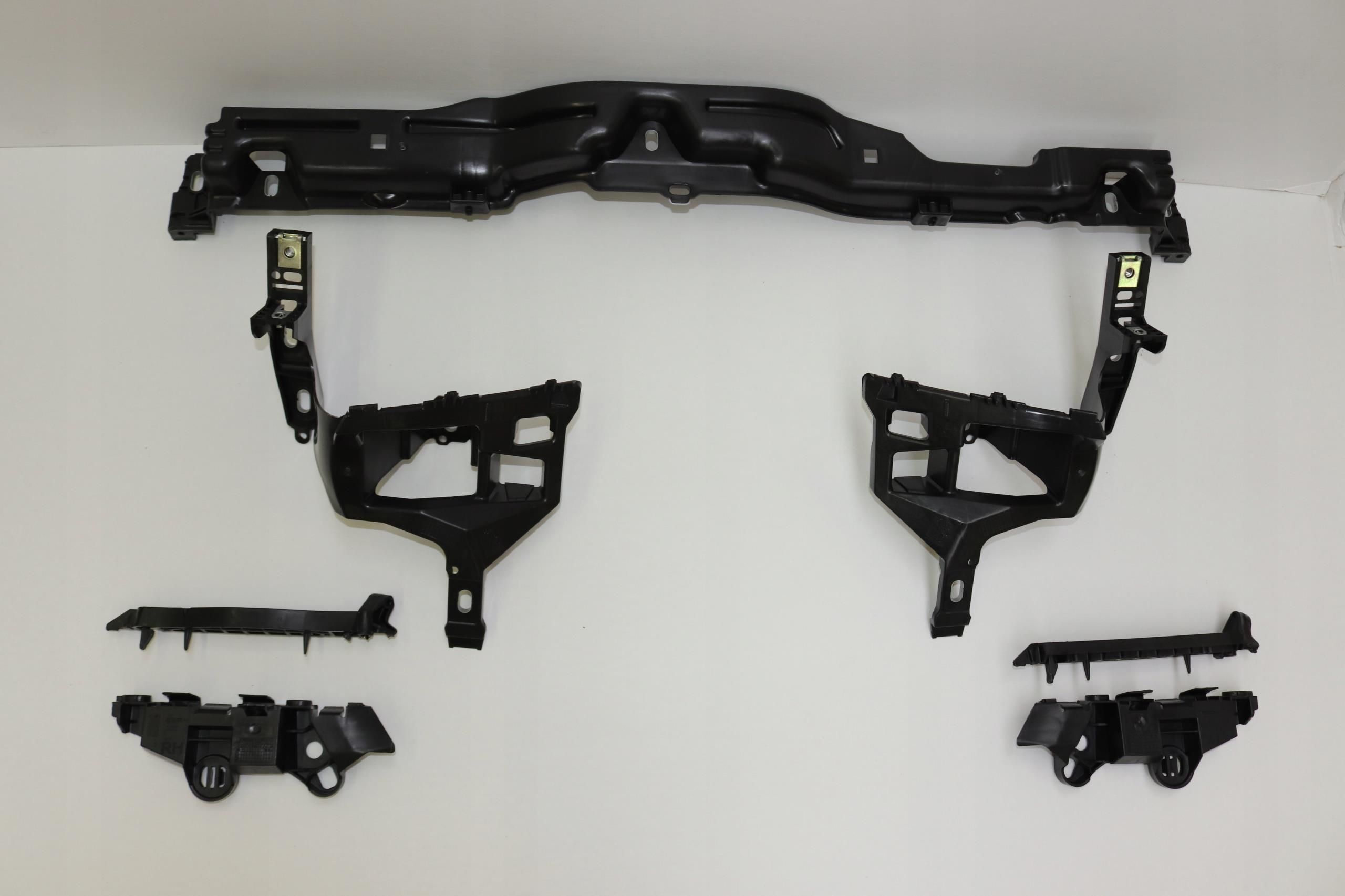 Opel Oe Corsa E Ślizg Mocowanie Zderzaka Kpl7 Sztuk 39063353 39059836 ...