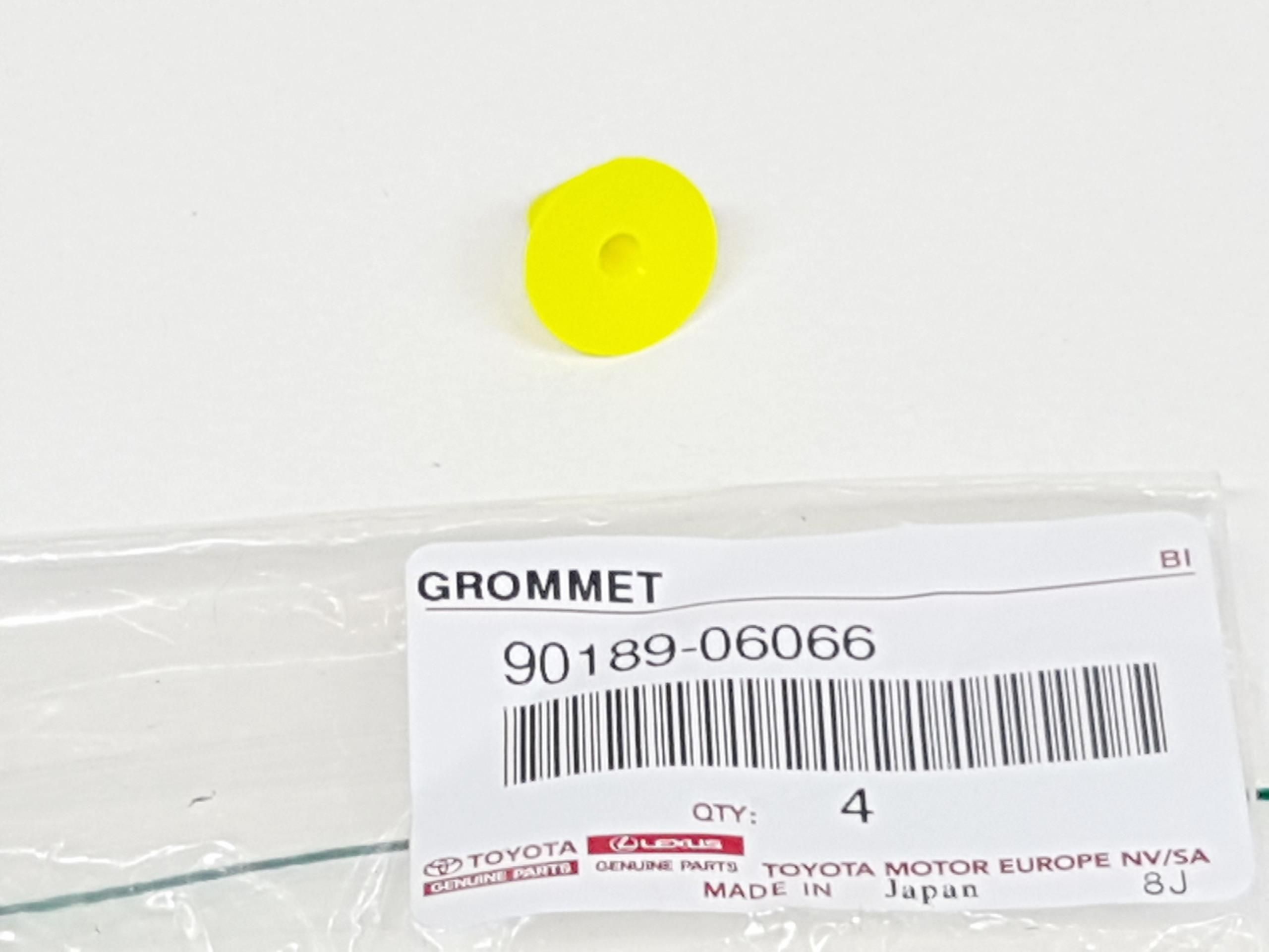 Toyota Oe Lexus Kołek Montażowy Nadkole Osłona A9018906066 9018906066 ...