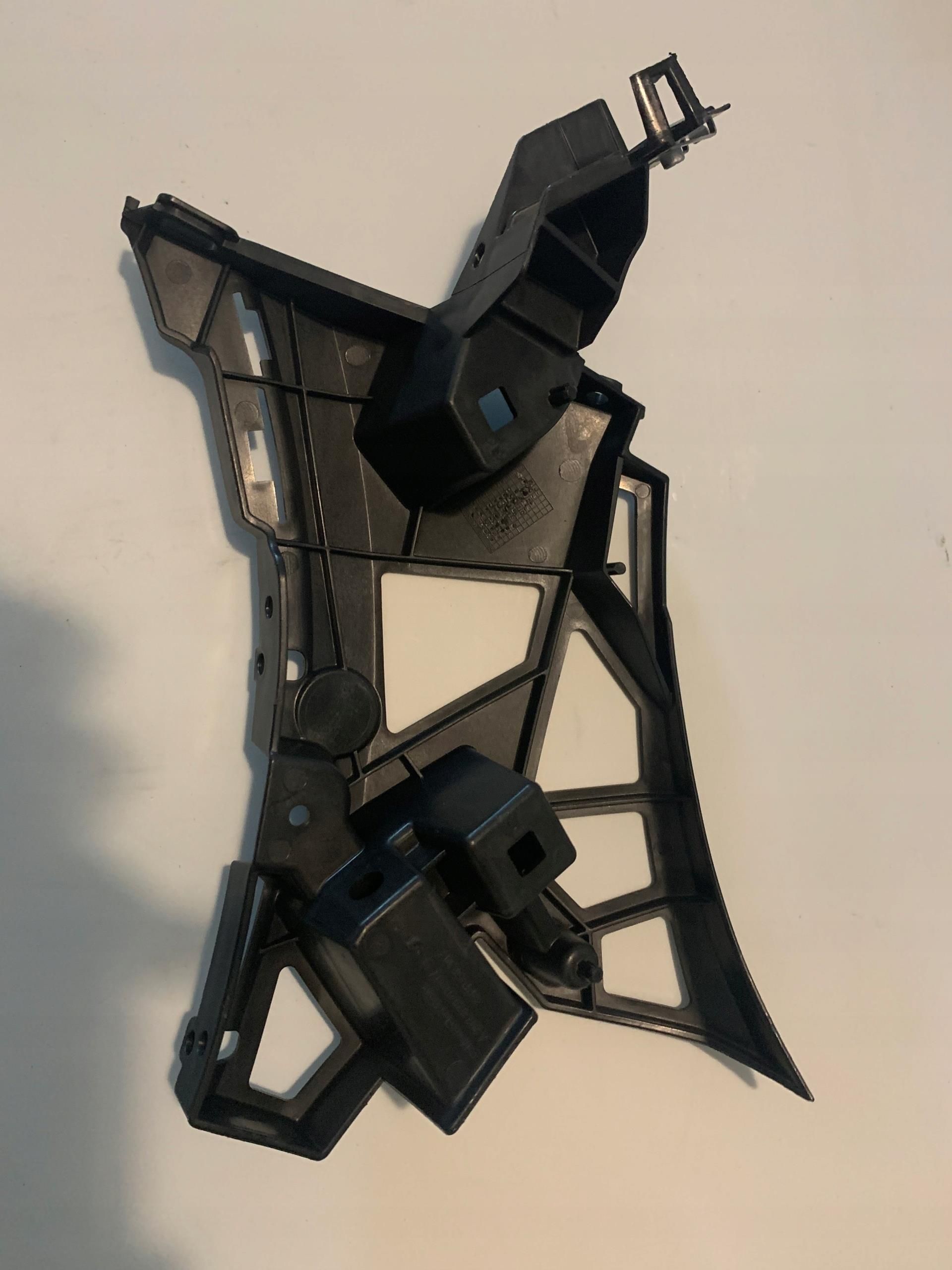 MercedesBenz Oe Ramka Mocowanie Reflektora Lewe Mercedes Ml W166 ...