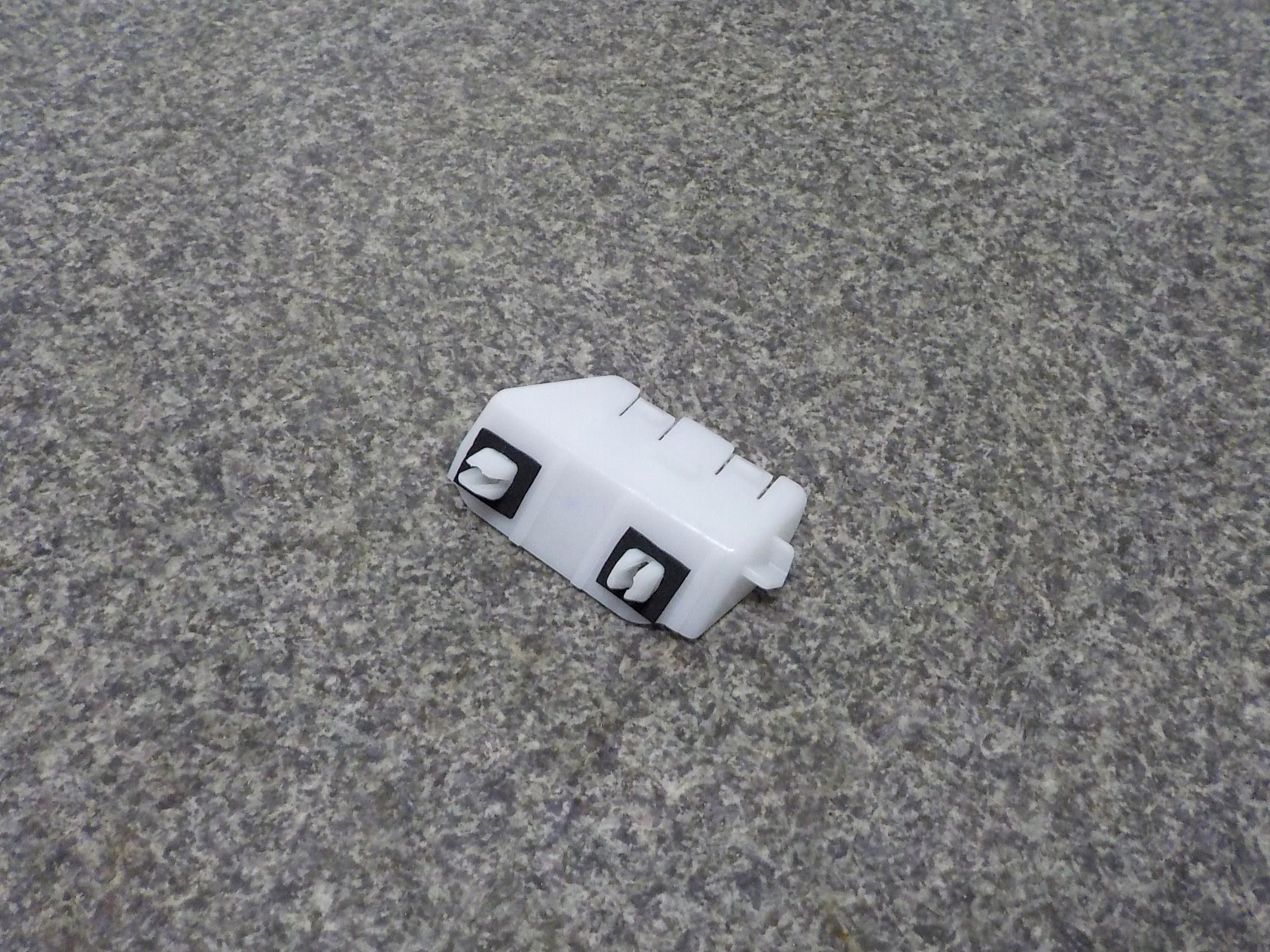 Nissan Oe Ślizg Zderzaka Prawy Tył Qashqai J10 2006 85227Jd01A - Opinie ...