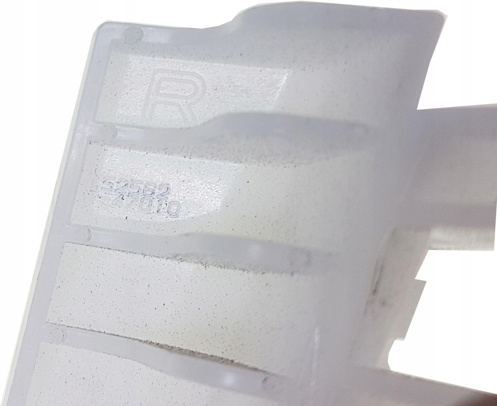 Toyota Oe Prius 0915 Ślizg Mocowanie Zderzaka Lampy Tył P A5256247010 ...