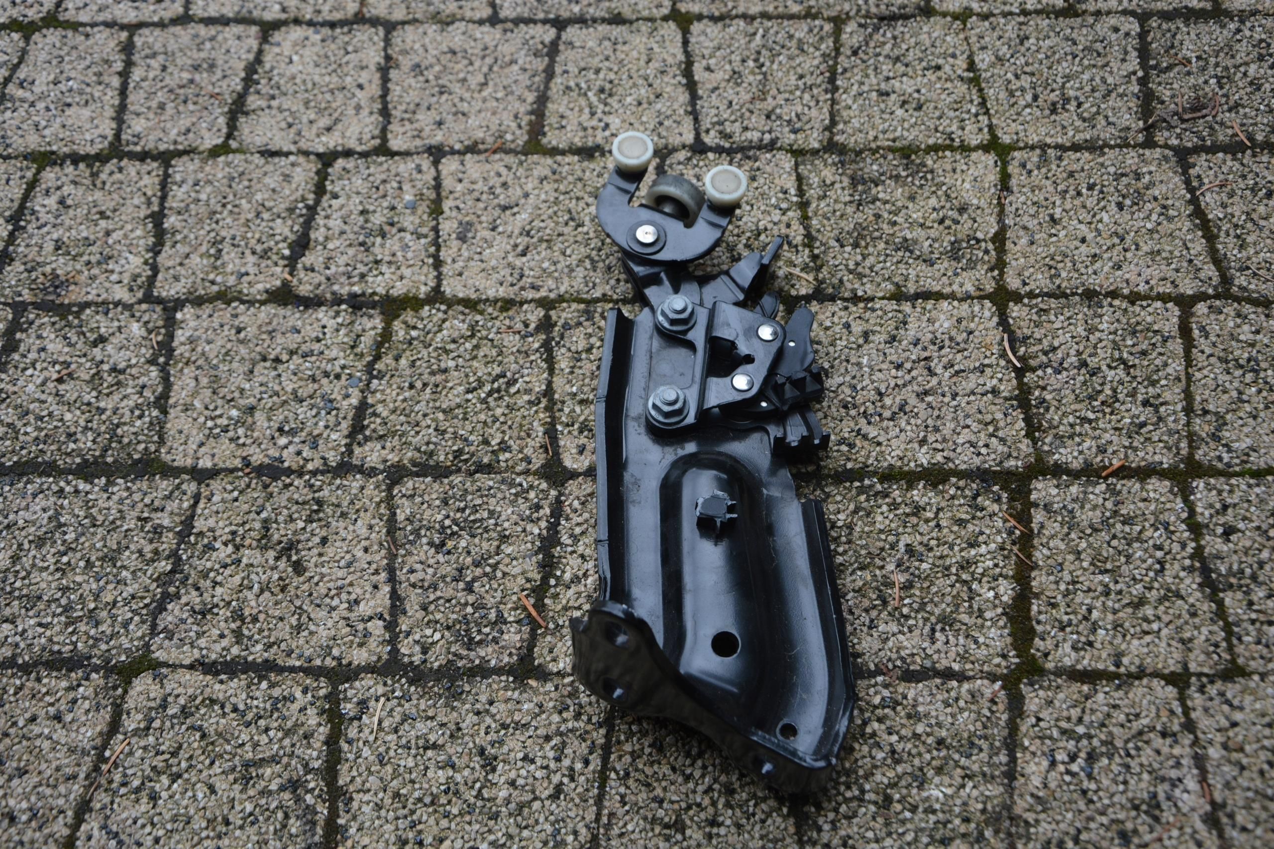 Volkswagen Oe Rolka Drzwi Przesuwnych Vw Sharan 7N0843397ED 7N0843398ED ...