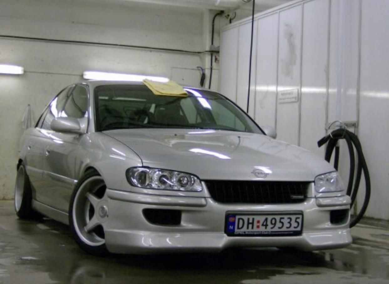 Opel Oe Omega B Dokładka Nakladka Zderzaka Tyl Spoileromegabirscher ...