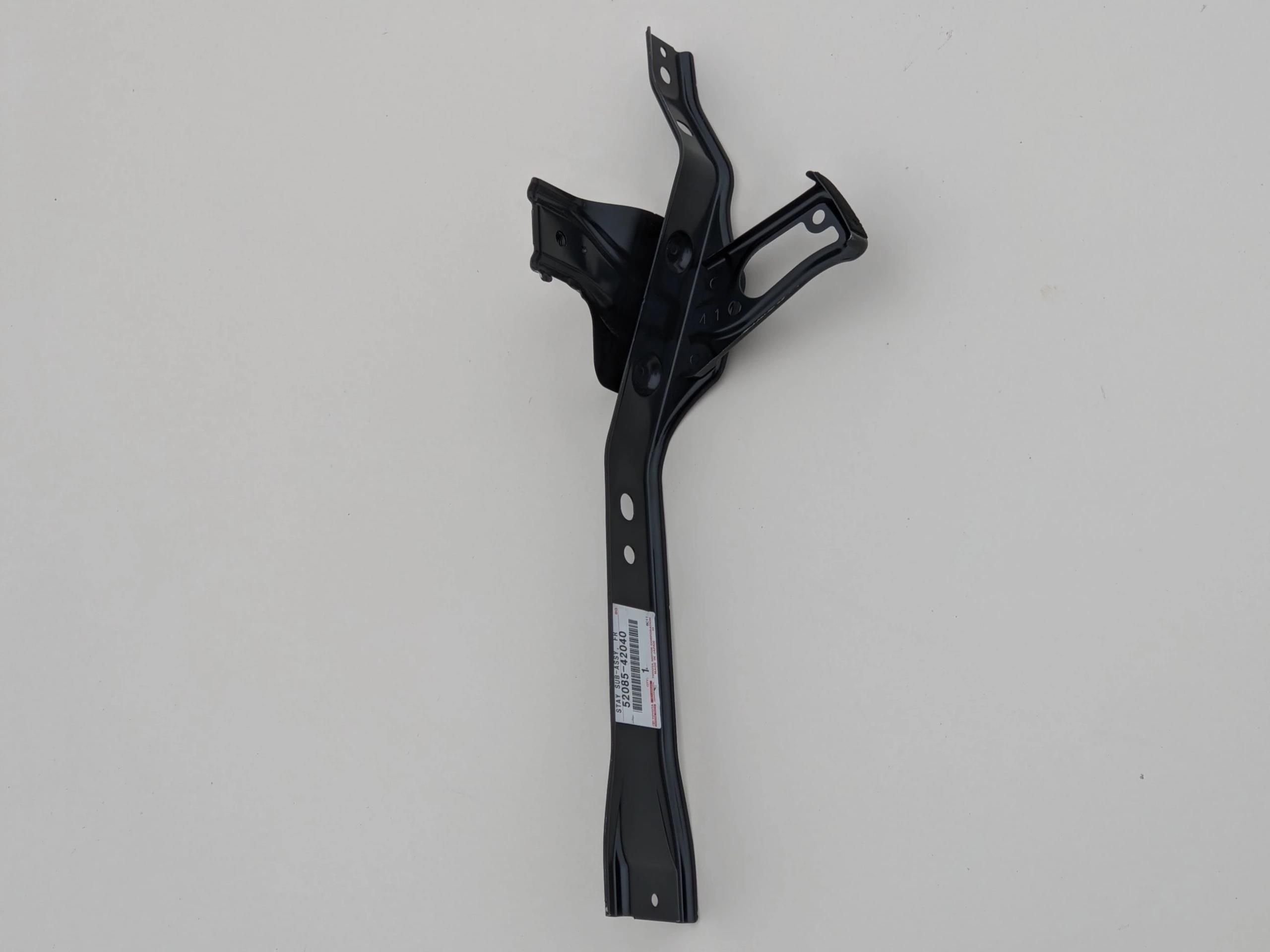 Toyota Oe Rav4 Iv Pas Wspornik Pasa Wzmocnienie Przód 1215 5208542040 ...
