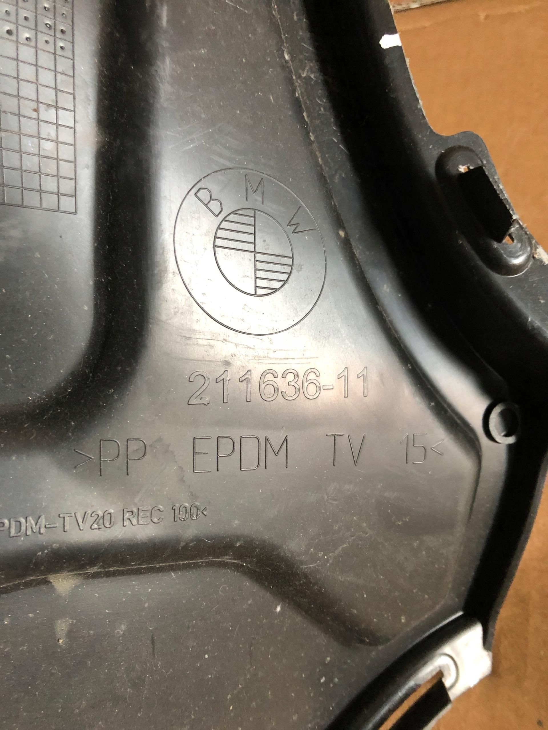 Bmw Oe Ślizg Mocowanie Zderzaka X1 F48 Prawy Lewy 51117354819 ...