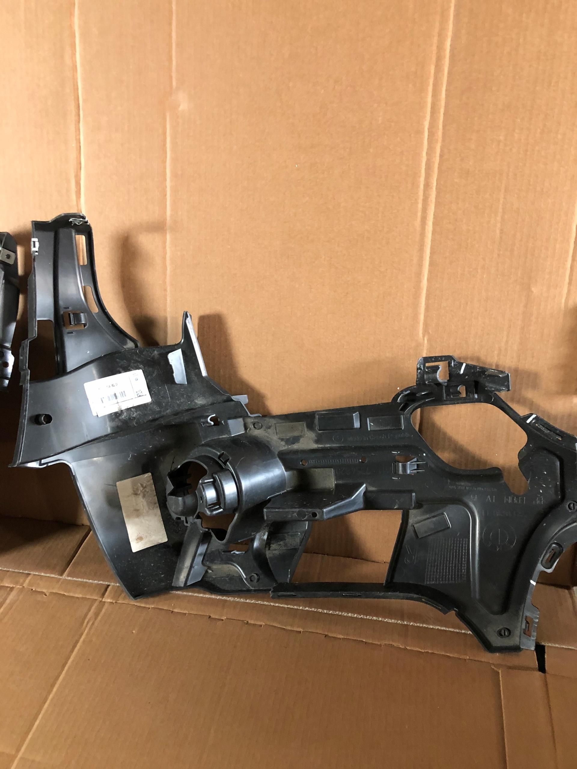 Bmw Oe Ślizg Mocowanie Zderzaka X1 F48 Prawy Lewy 51117354819 ...