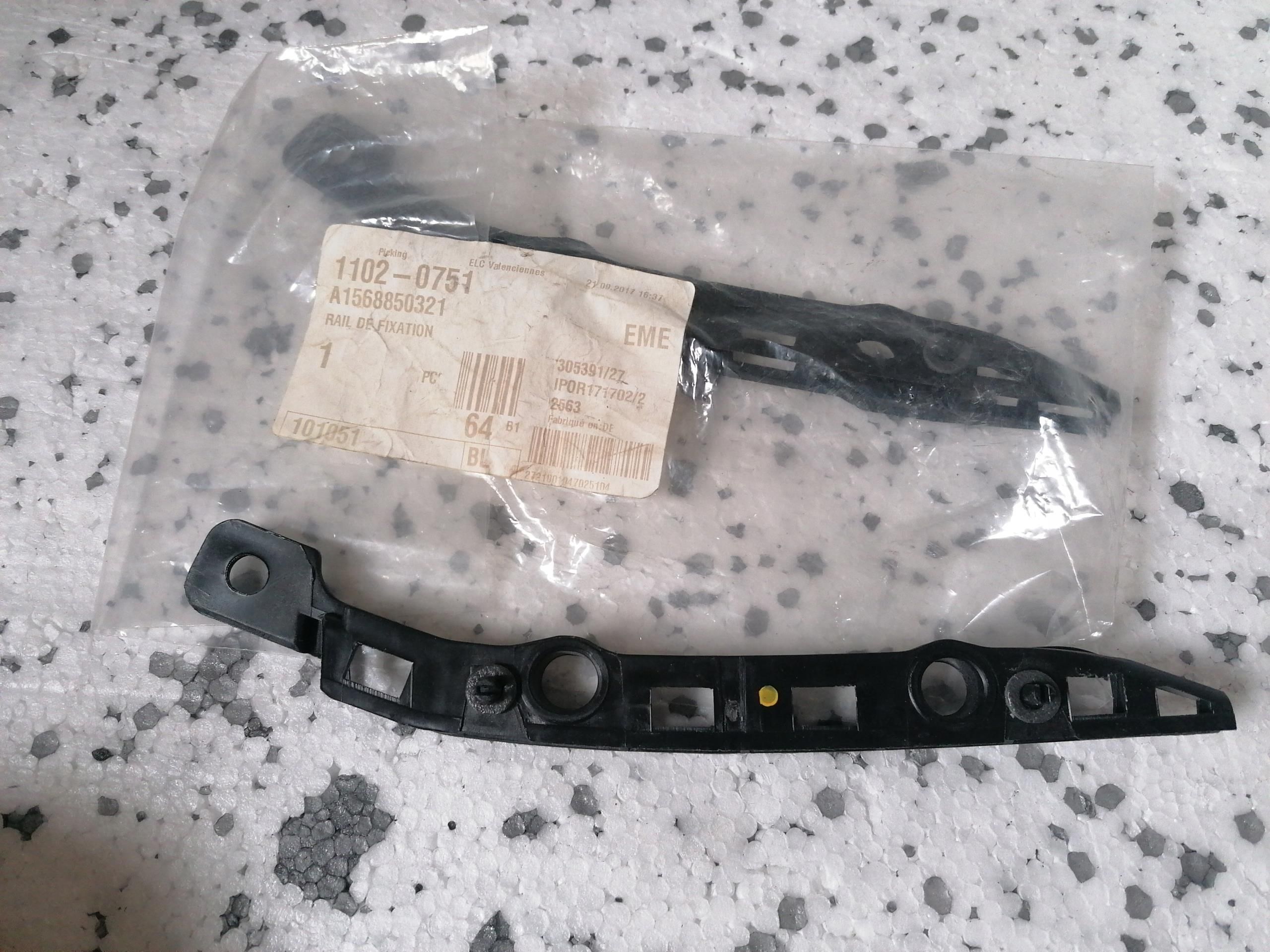 MercedesBenz Oe Mercedes 156 A Klasa Ślizg Zderzaka Lewy A1568850321 ...