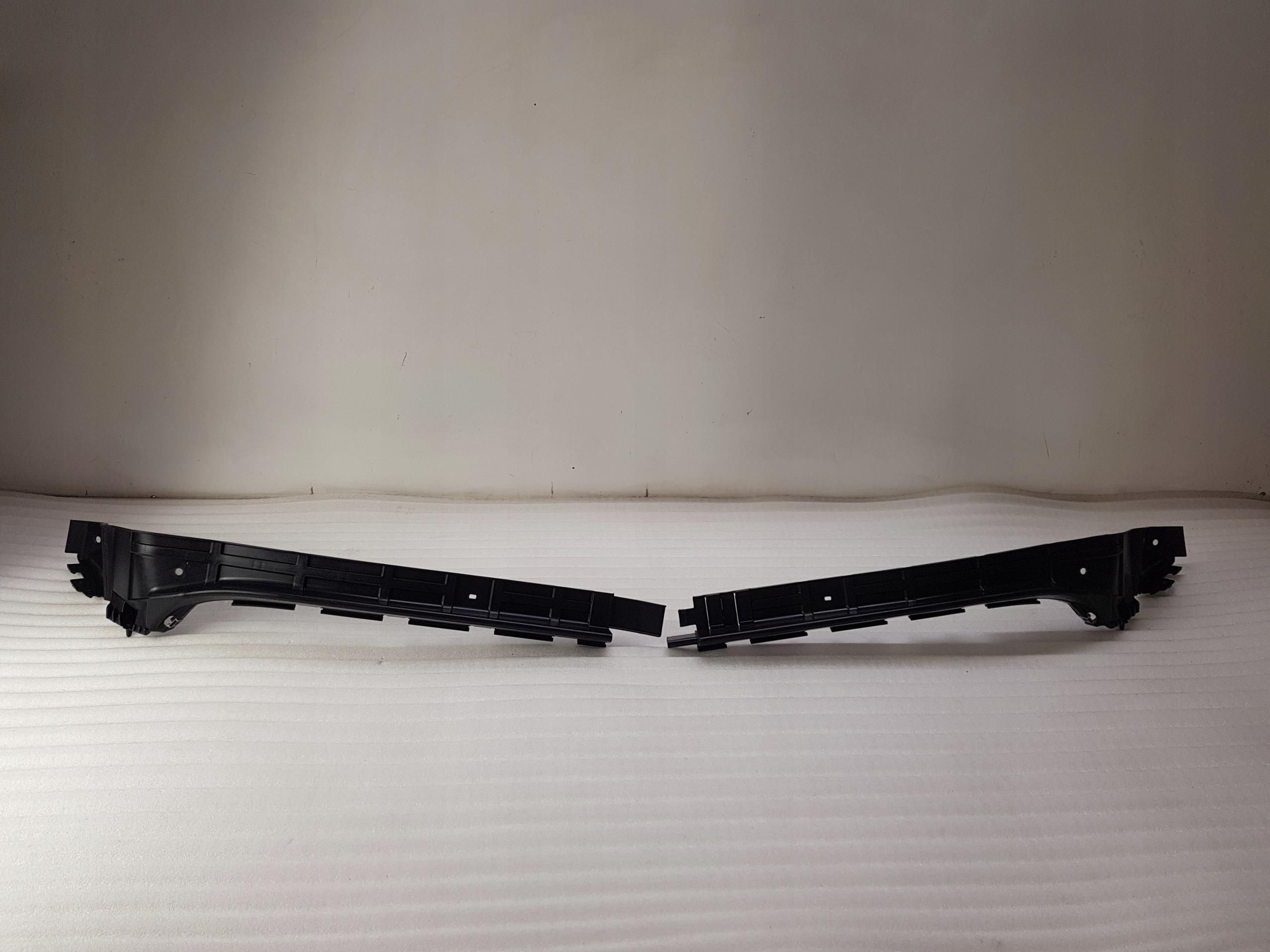 Fiat Oe Grande Punto Evo Ślizg Zderzaka P Plus L Tył 51777455 51777456 ...