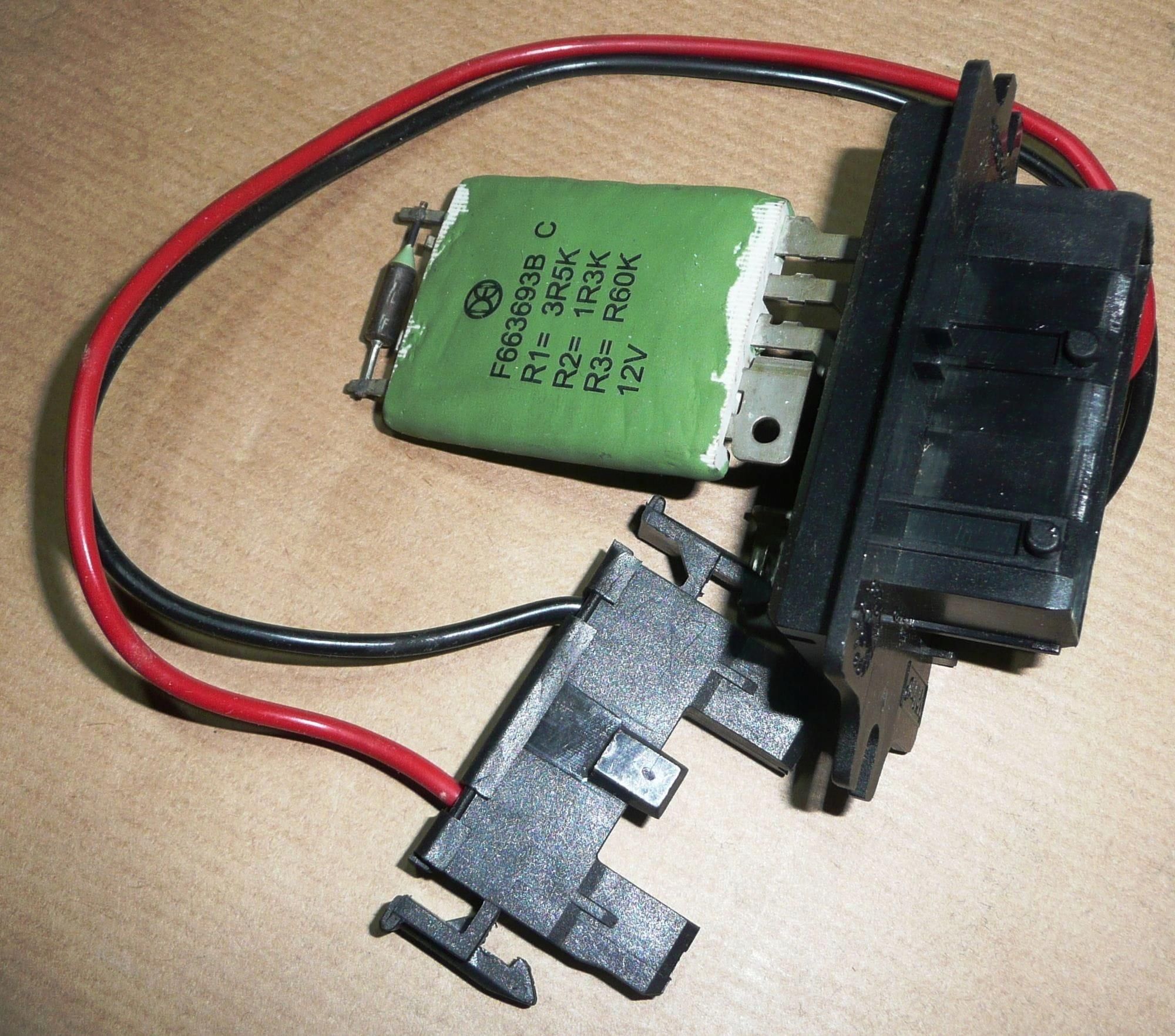 Renault Oe Opornik Dmuchawy Renault Clio II 7701050736 Oe - Opinie i ...