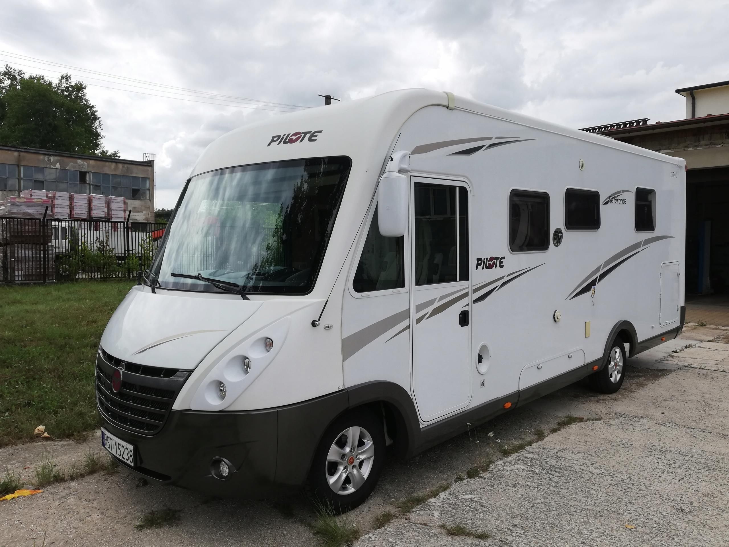 KAMPER FIAT PILOTE KEMPINGOWY G740 2013 r. - Opinie i ceny na Ceneo.pl