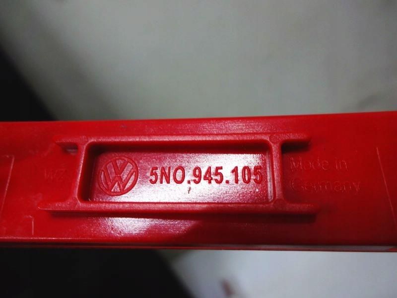 Volkswagen Oe Odblask Tylny Lewy Vw Tiguan 5N0945105 - Opinie i ceny na ...