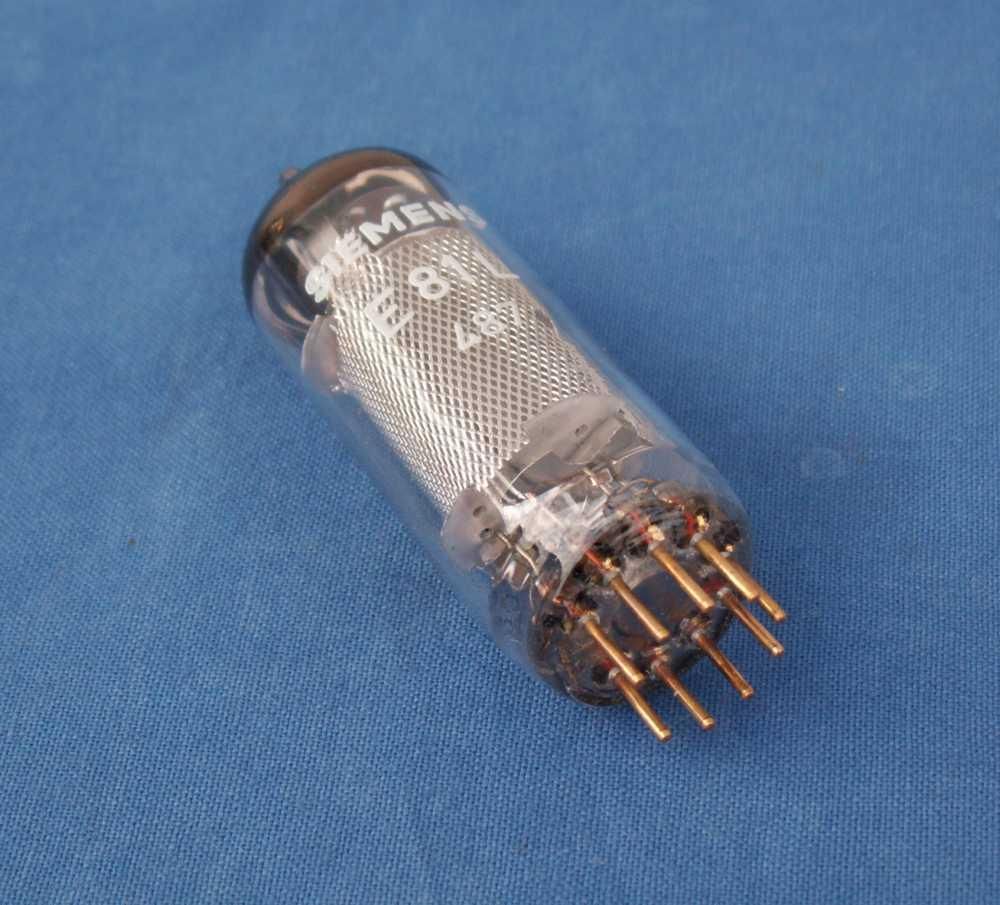 Siemens Lampa E81L Złota Seria - opinie i ceny na Ceneo.pl