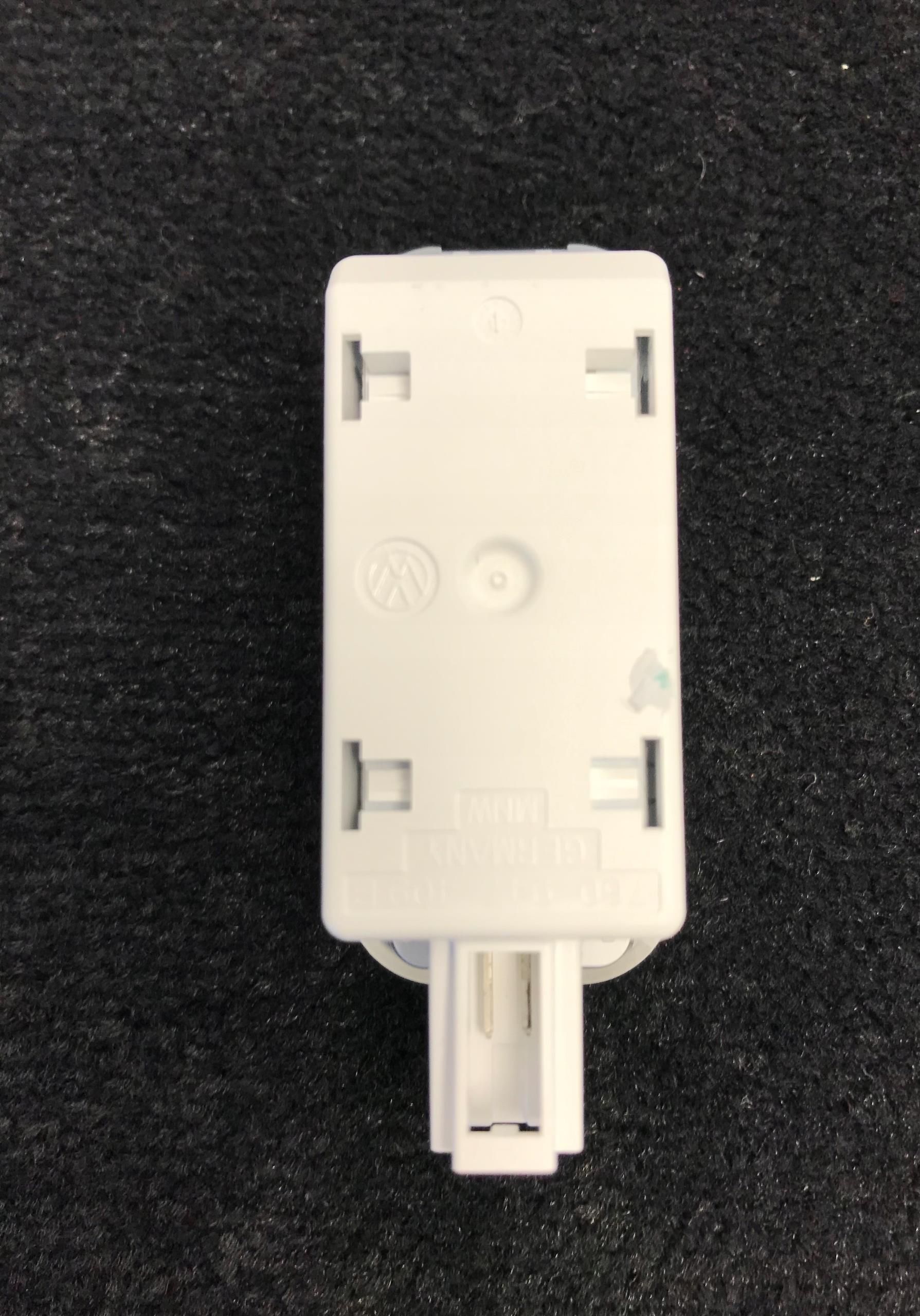 Volkswagen Oe Vw Lampka Led Bagażnika 760947409B - Opinie i ceny na ...