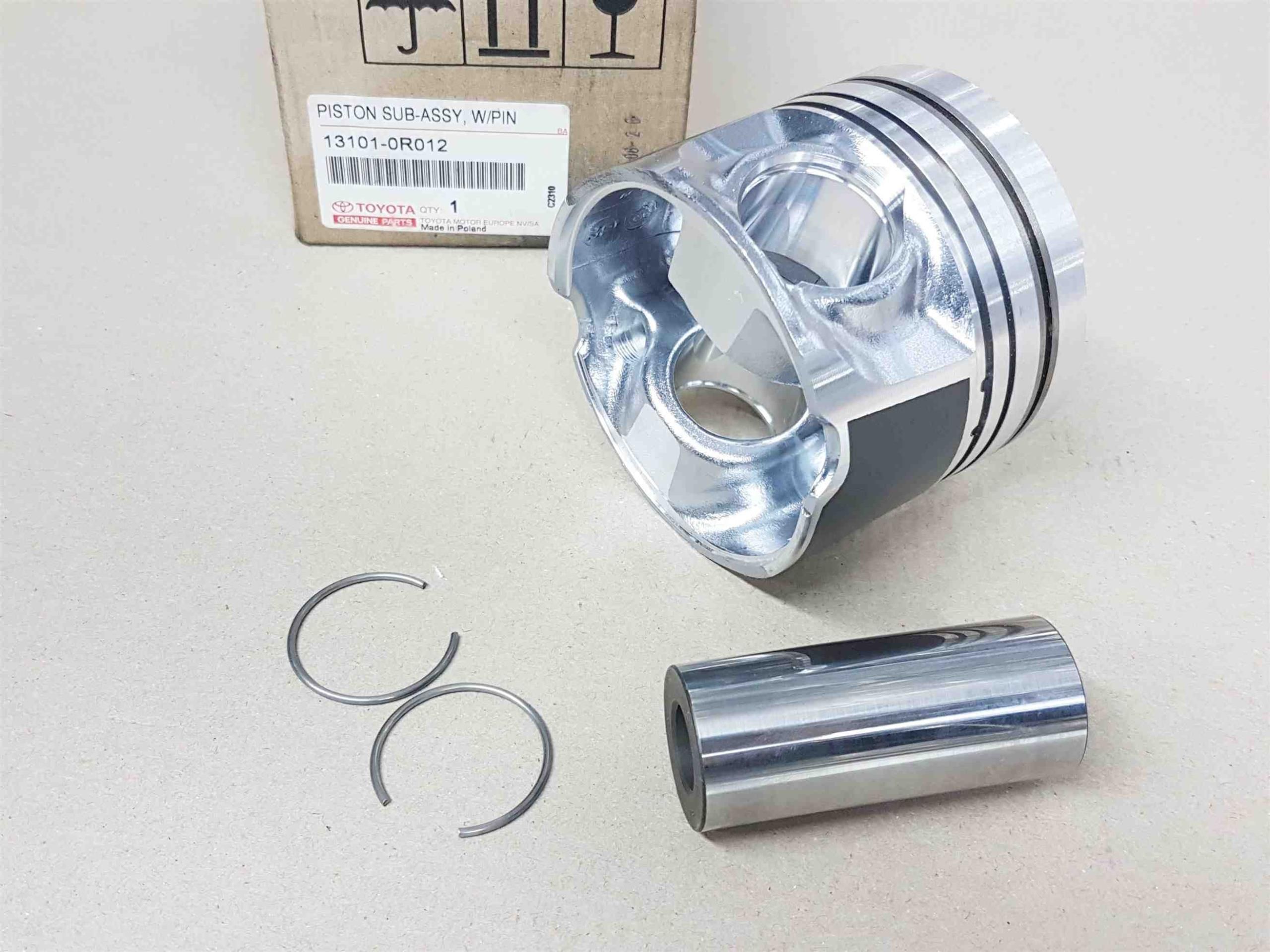 Toyota Oe Corolla Verso 0509 Tłok Silnika 2,2 D4D 2Ad Ftv 131010R100 ...