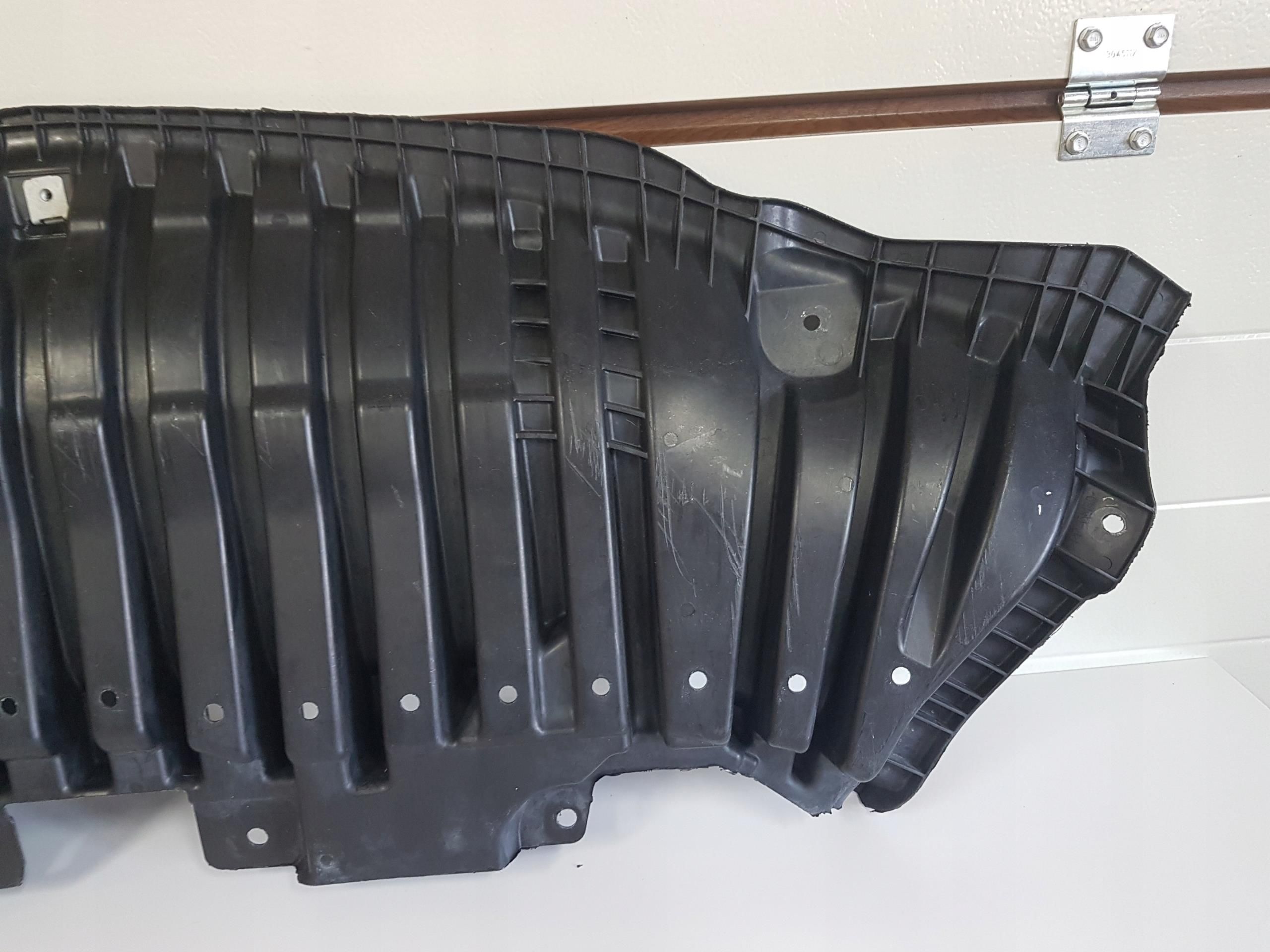 MercedesBenz Oe Mercedes Płyta Osłona 4Matic W205 A2055202500 - Opinie ...