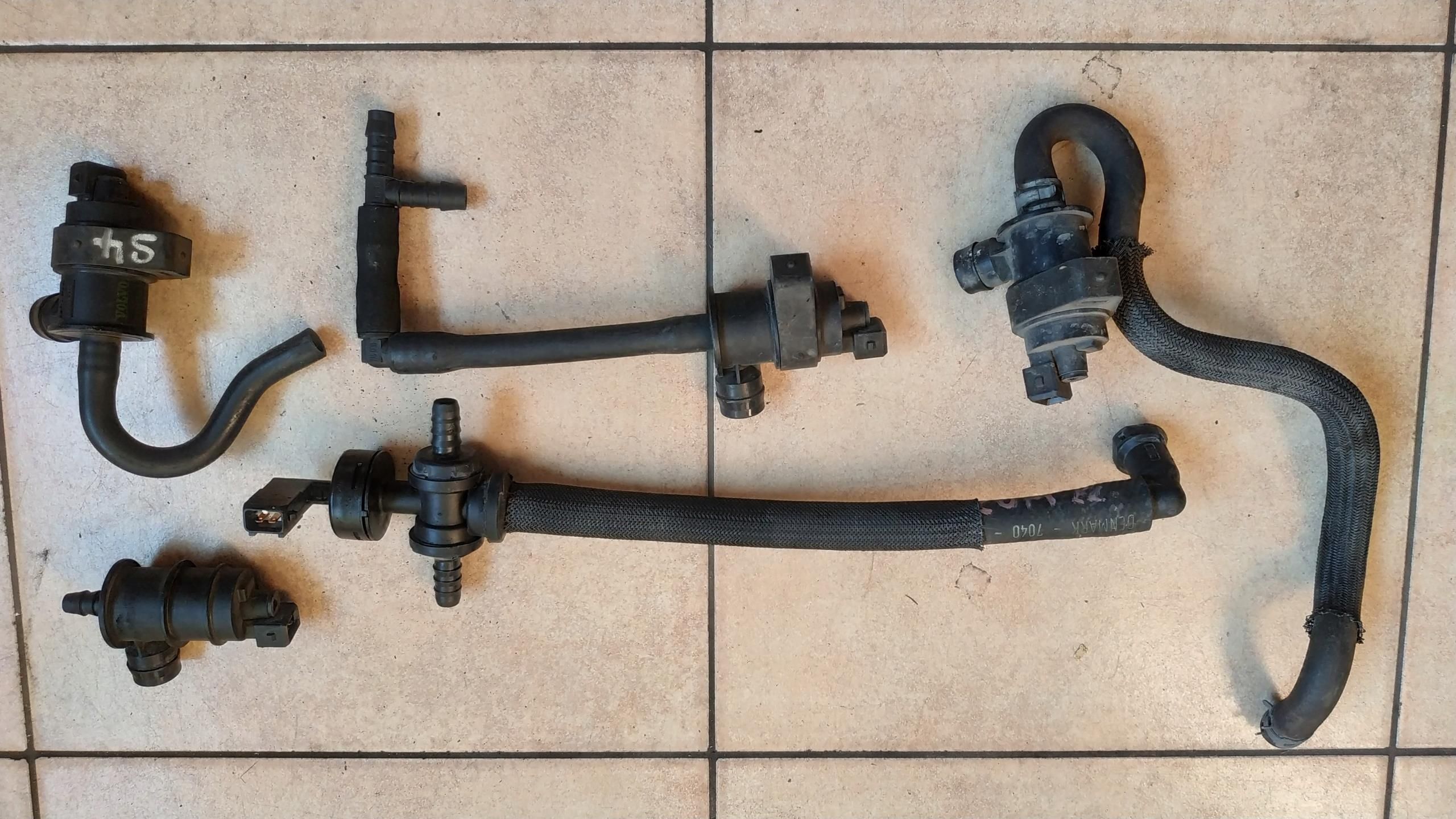 Volvo Oe Zawór Podciśnienia 8653642 31104896 - Opinie i ceny na Ceneo.pl