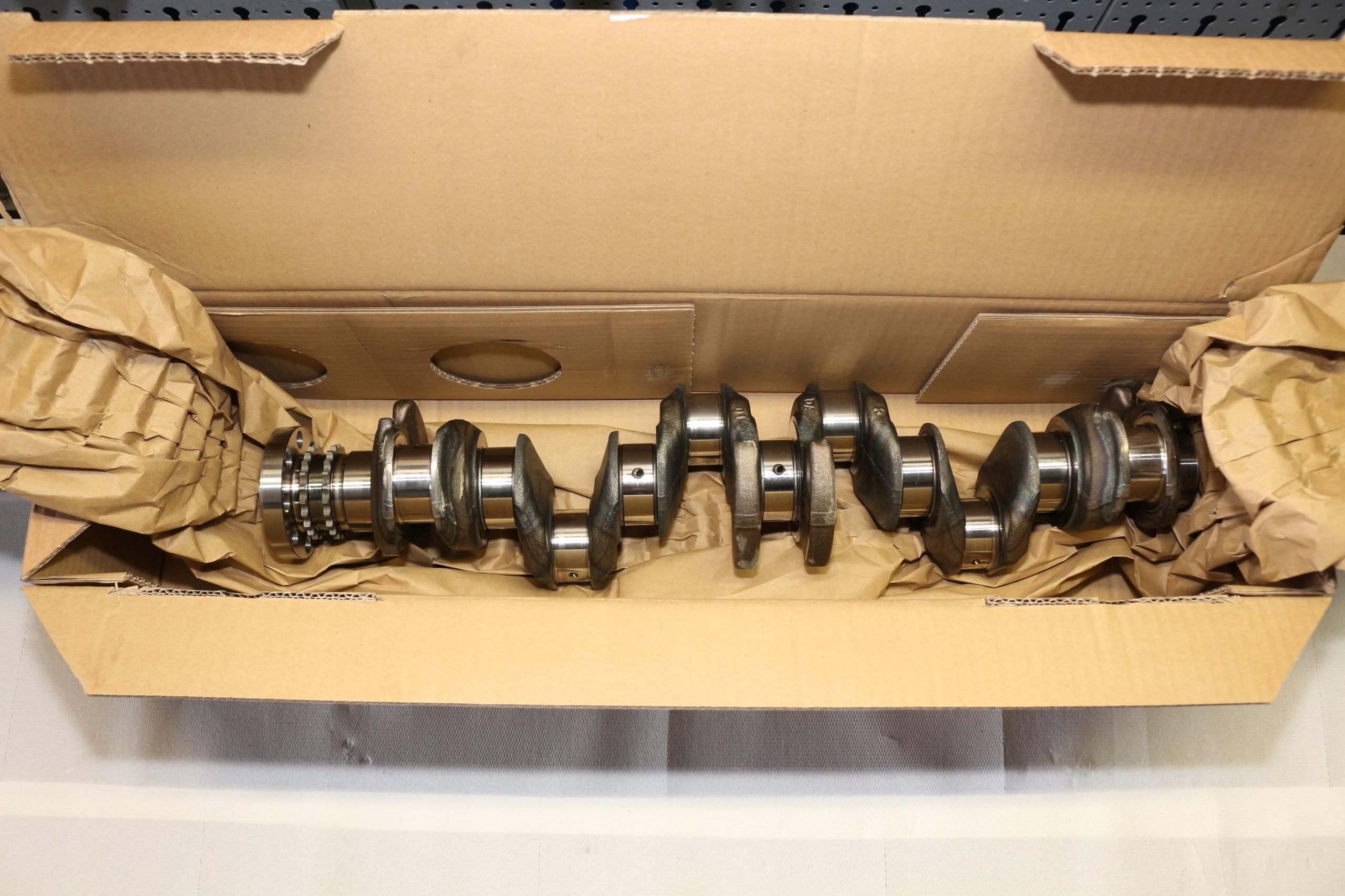 Blok silnika Bmw Oe N57D30 A B Wał Korbowy Oe11217812954 11217812954 ...