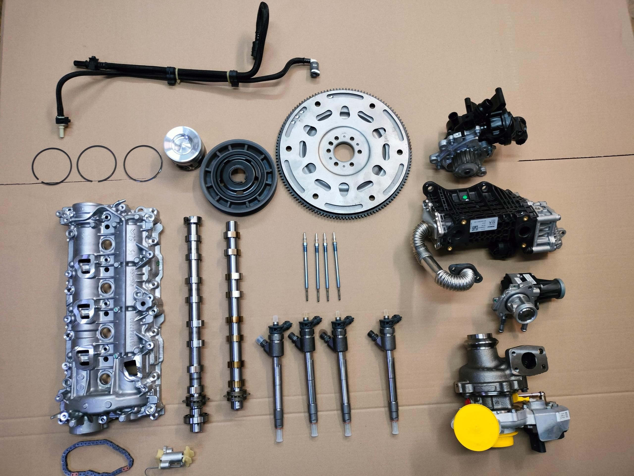 Mechanizm rozrządu Peugeot Oe Pokrywa Rozrządu 1.5 Blue Hdi Citroen ...