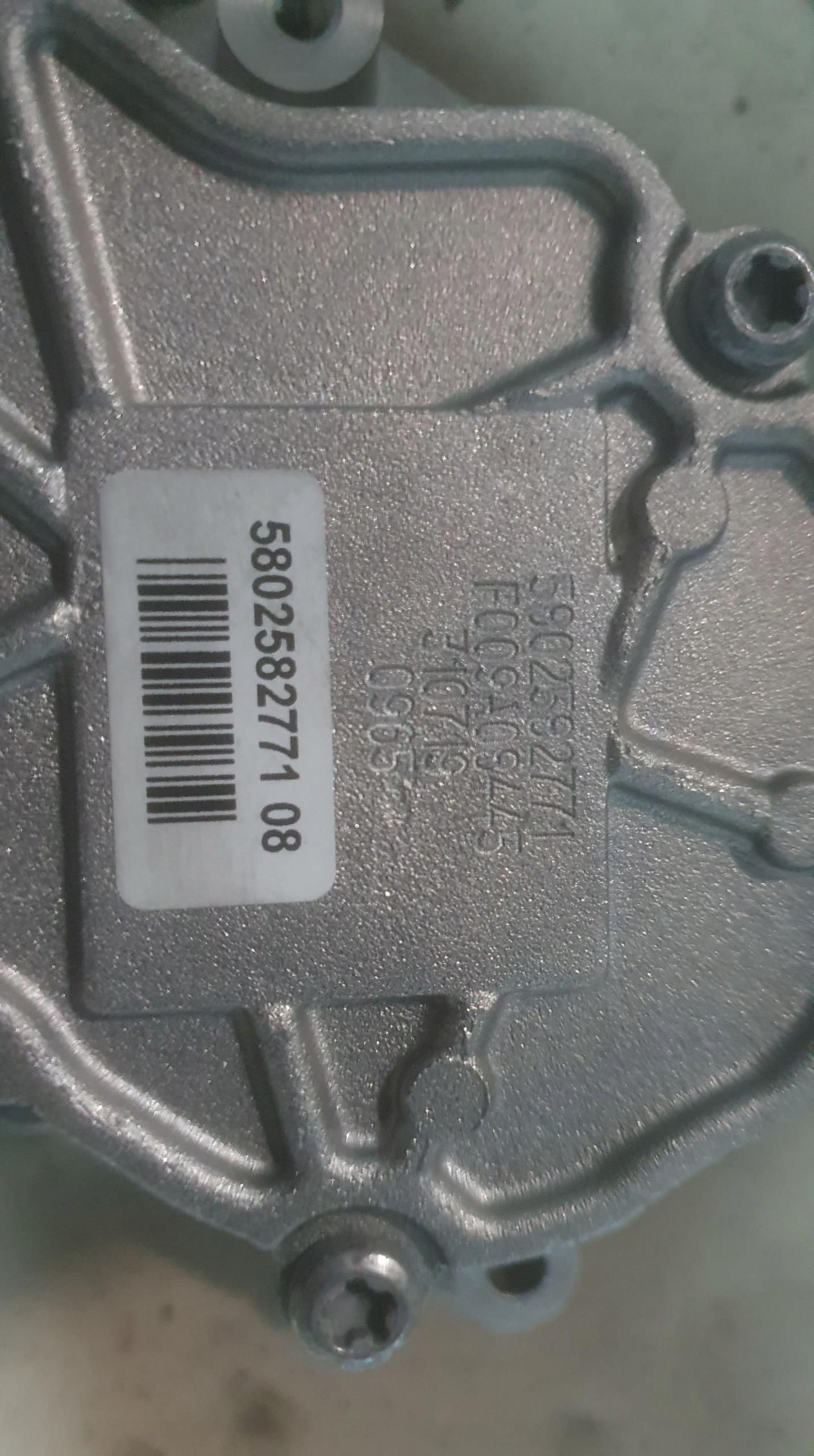 Iveco Oe Pompa Oleju Daily 2.3 Hpi Euro6 Vacum Wakum 5802582771 ...