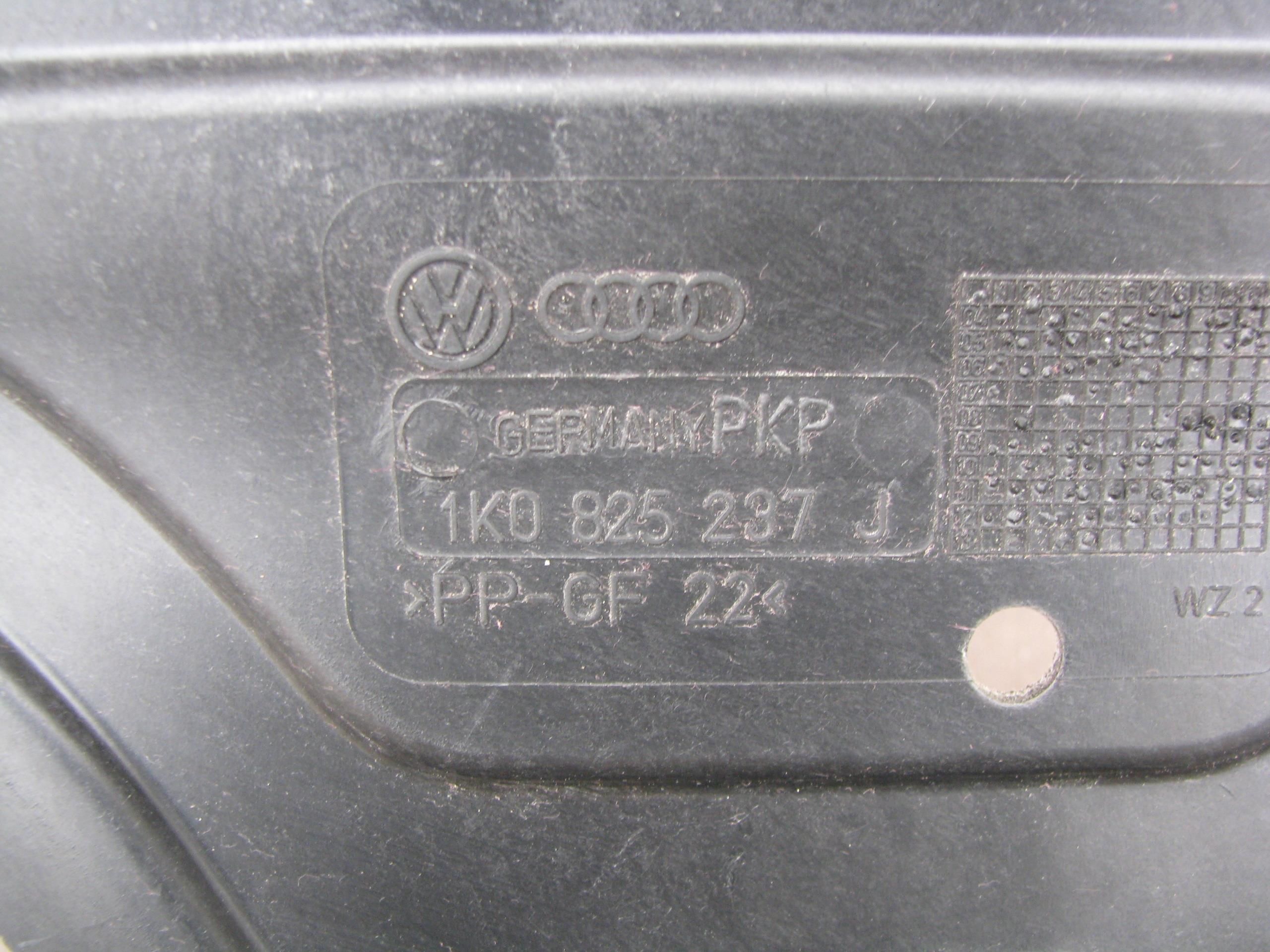 Volkswagen Oe Osłona Pod Silnik Seat Altea 0515R Benzyna 1K0 825 237 J ...
