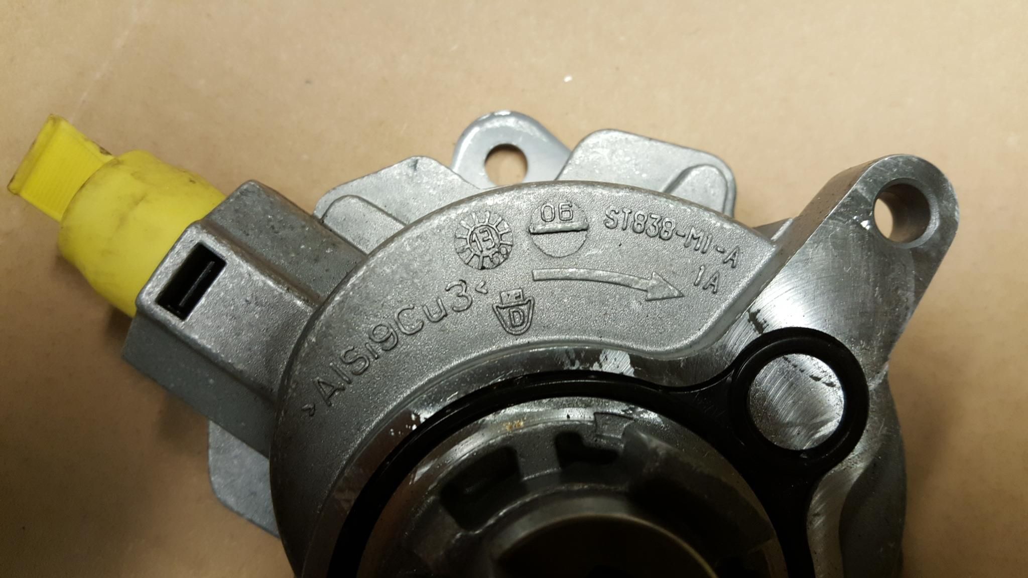 Ford Oe Focus Mk3 20122015 2.0 Ecoboost Vacum Pompa Bb5E2A451Bd ...