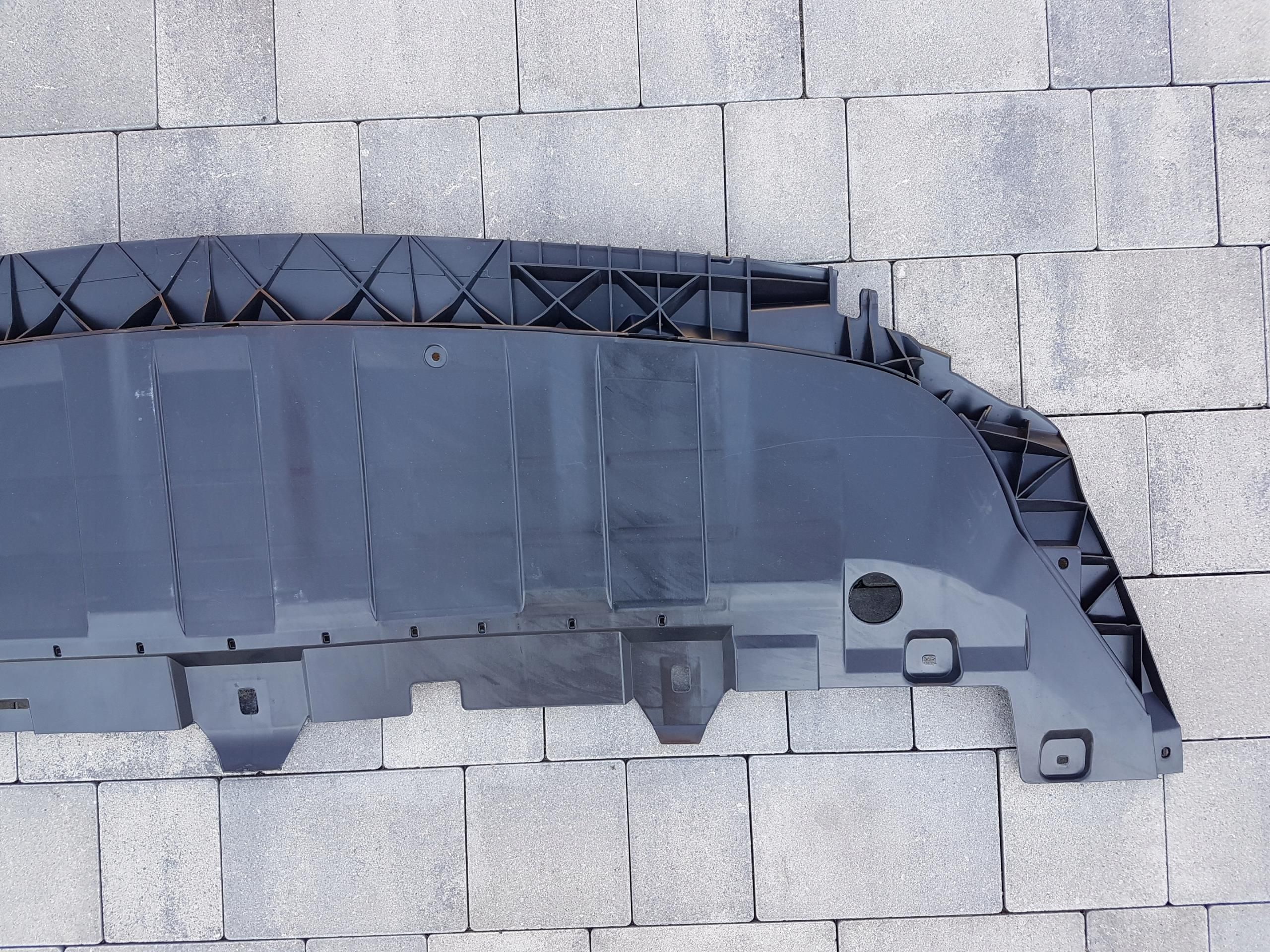 MercedesBenz Oe Mercedes Płyta Osłona Pod Zderzak W156 A1568850036 ...