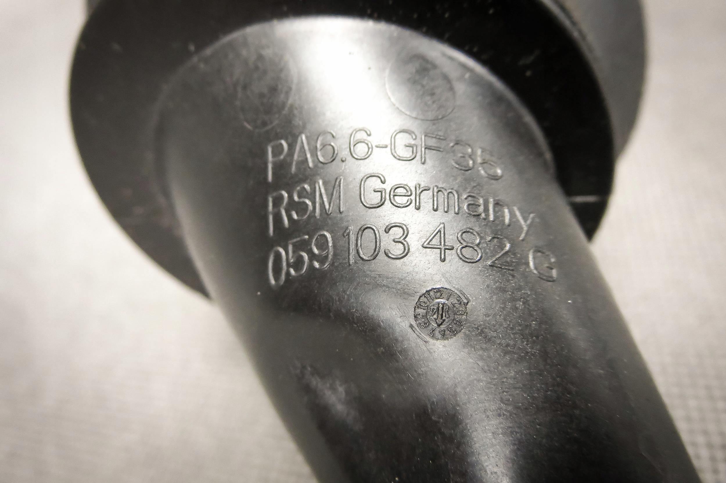 Audi Oe Rura Wlew Oleju A6 A7 Lift Q7 4M 059103482G - Opinie i ceny na ...