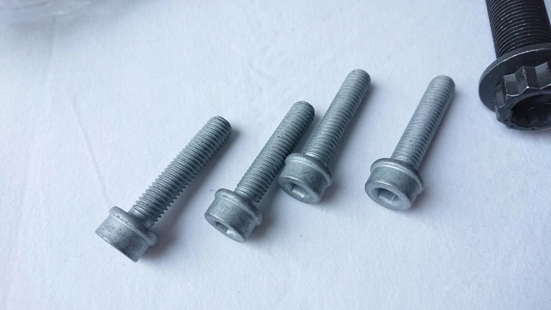 Audi Oe Śruby Koła Pasowego I Wału 1 9 Tdi Vw - Opinie i ceny na Ceneo.pl