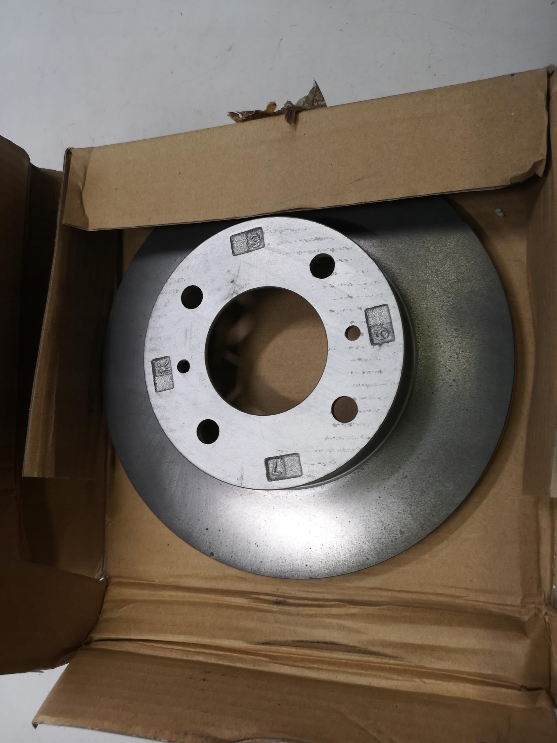 Tarcza hamulcowa Mitsubishi Oe Tarcza Przód 234Mm Mitsubishi Colt Iv ...