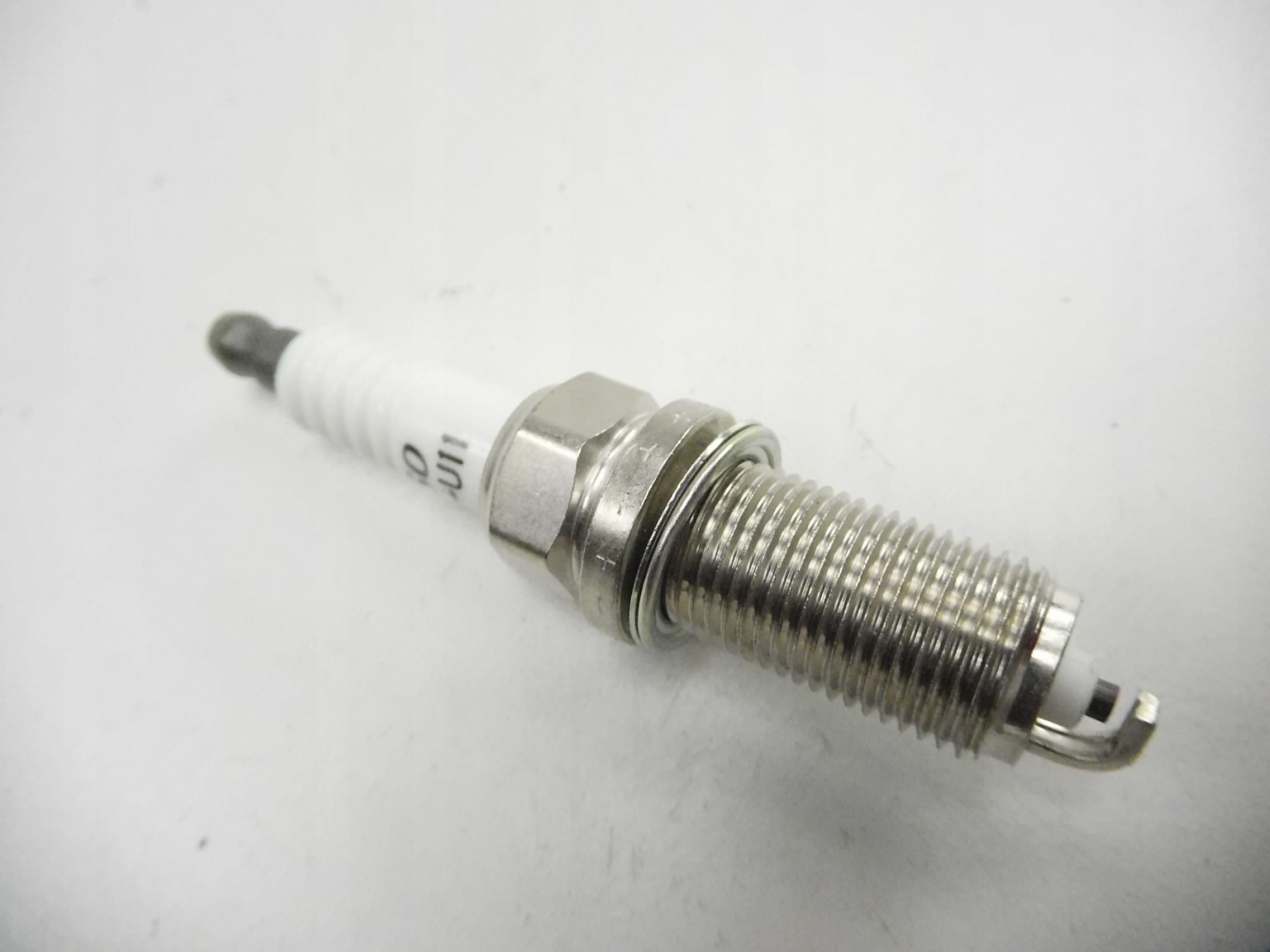 Świeca samochodowa Toyota Oe Świeca Zapło Aygo Vios Yaris Ii Micra 3 ...