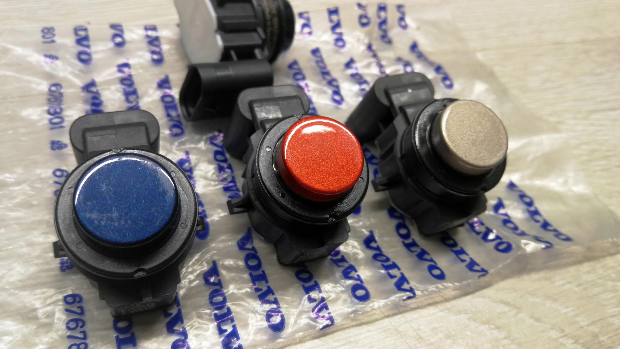 Czujniki parkowania Bosch Czujnik Pdc Skrajny Bok Przód Volvo Xc40 ...