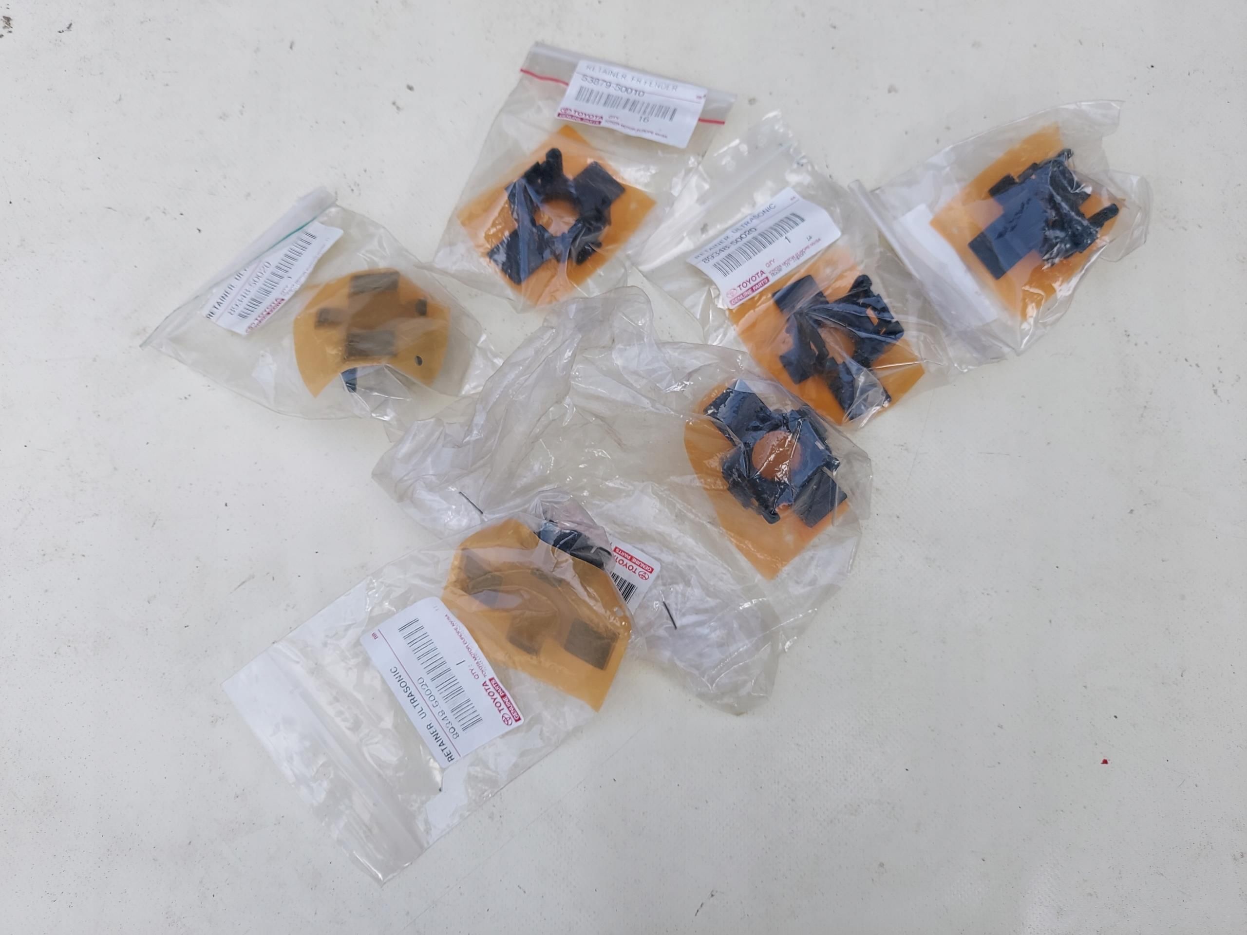 Czujniki parkowania Lexus Oe Koszyk Mocownie Czujnika Pdc Lexus Ls460 ...