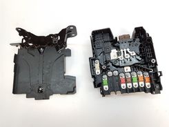 Renault Oe Peugeot 3008 Ii 2016 Skrzynka Bezpieczników Moduł 9675350280 ...