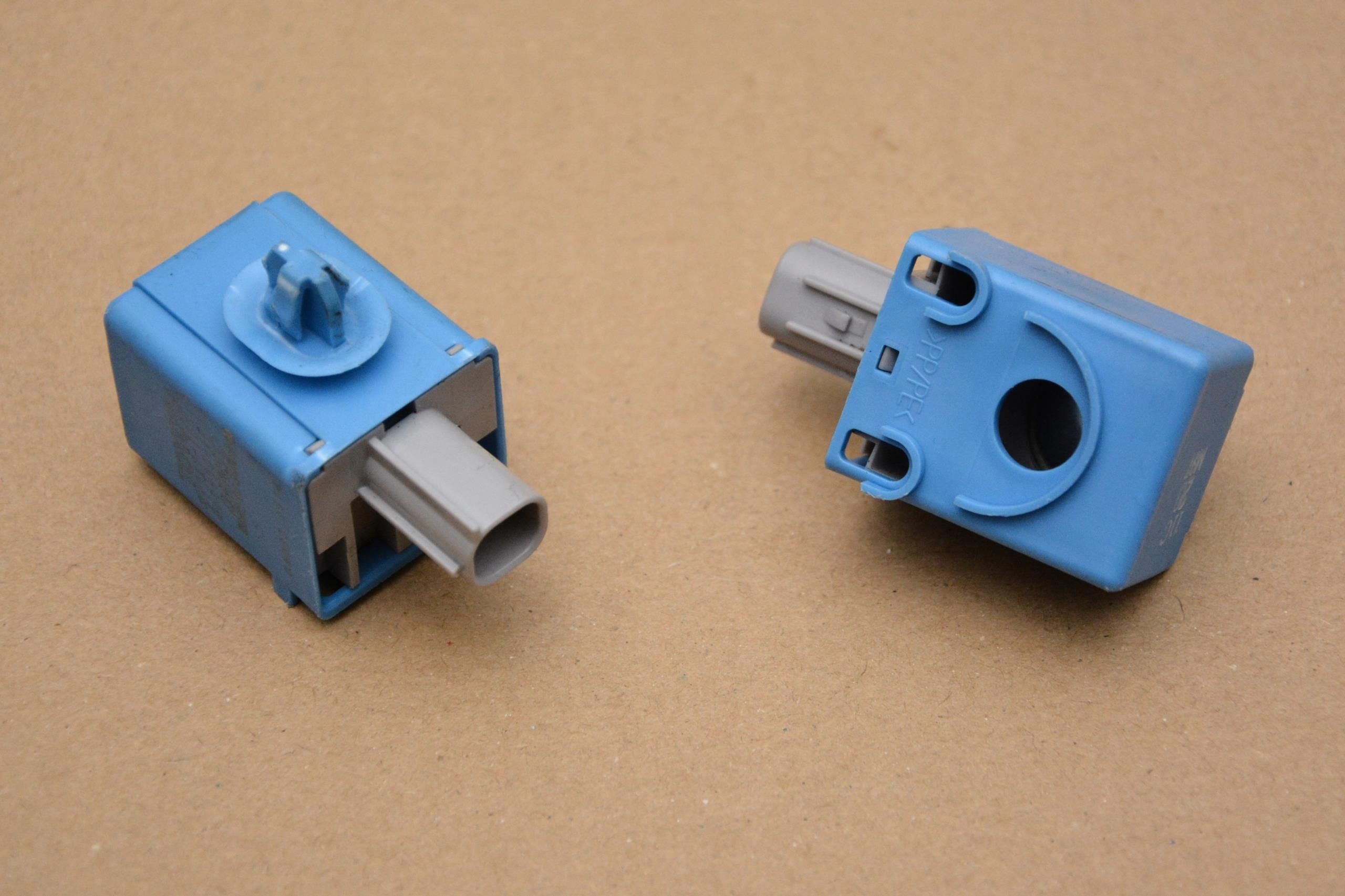 Toyota Oe Sygnał Buzer Brzęczyk Rav4 V 89747 30040 8974730040 - Opinie ...