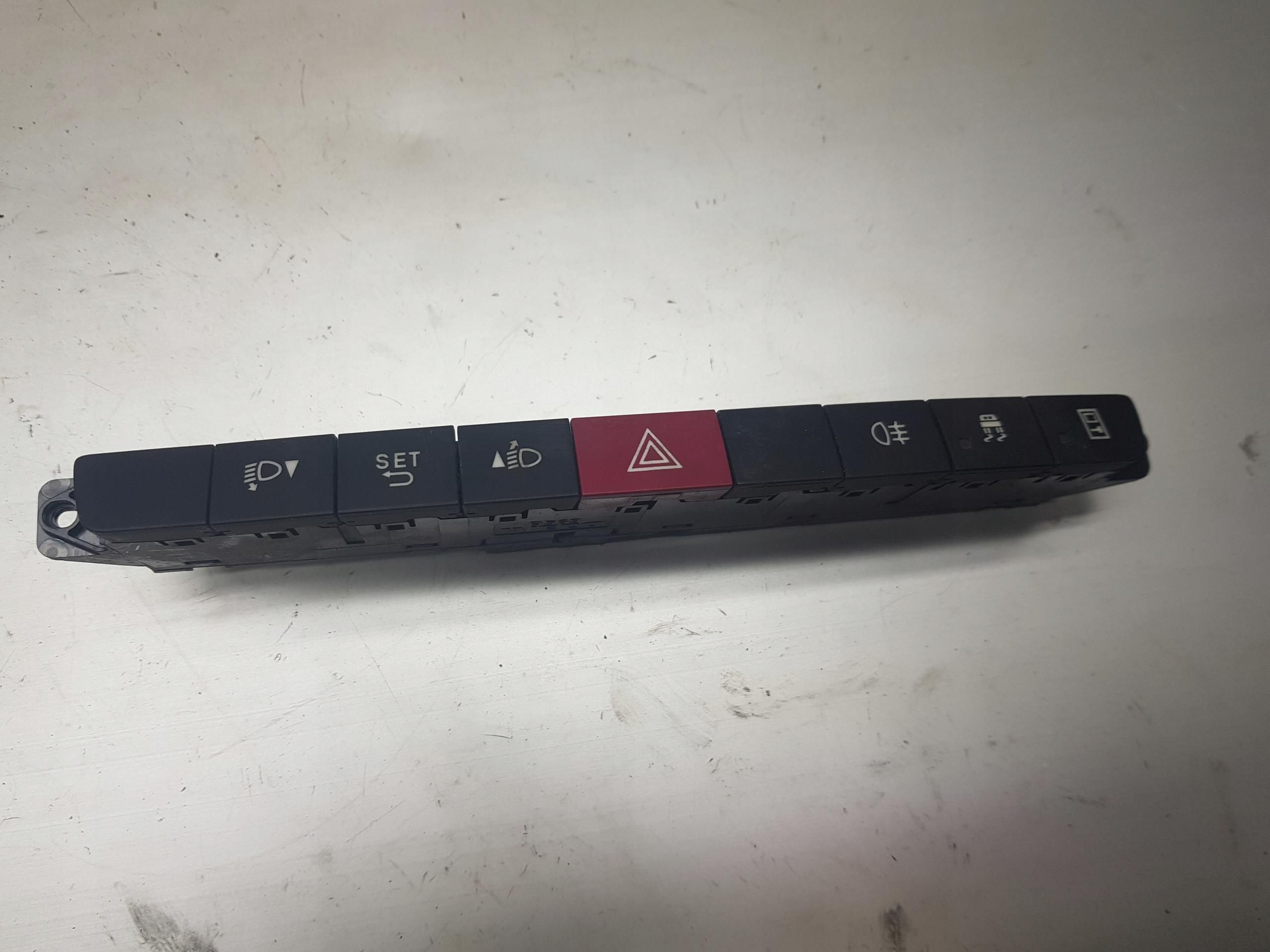 Iveco Oe Panel Włączników Daily 14 22 5801655080 - Opinie i ceny na ...