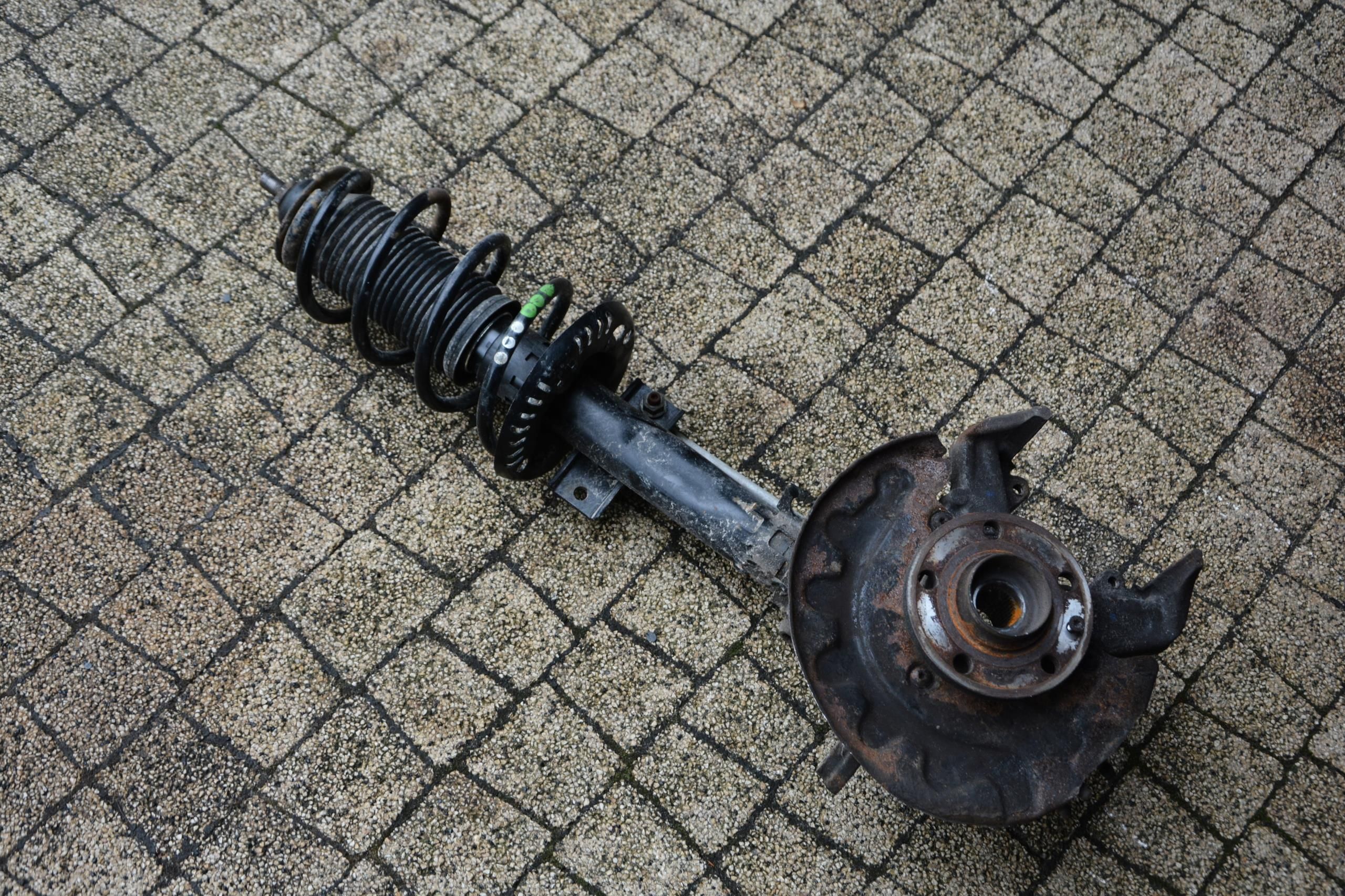 Volkswagen Oe Mcpherson Zwrotnica Piasta Lp Pp Vw Polo 6R 1.4 6R0256 ...