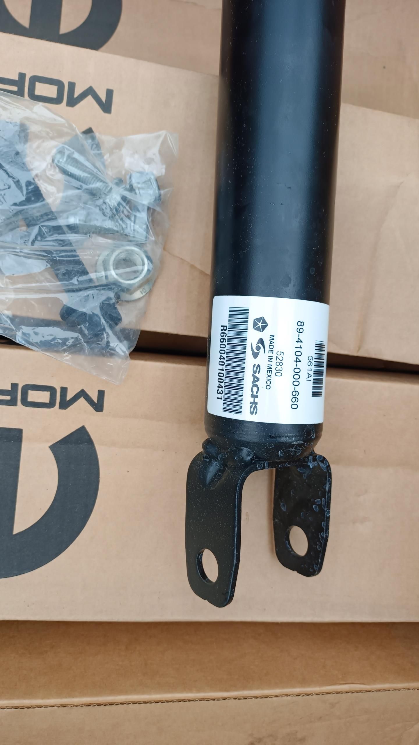 Amortyzator samochodowy Mopar Amortyzator Dodge Durango 68069843Ah ...
