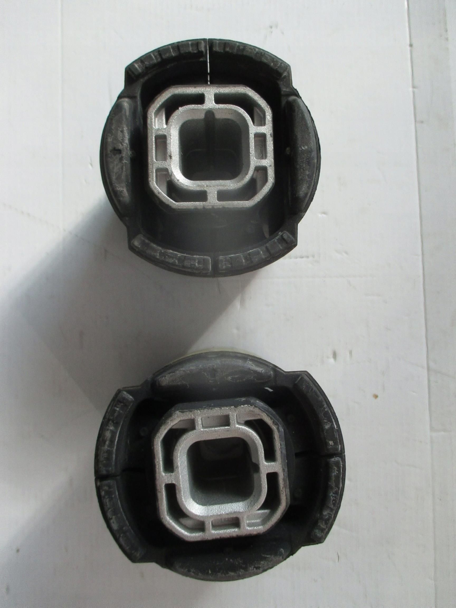 Bmw Oe Bmw 7 F01 F07 F10 F12 Poduszka Zawieszenia 6790573 33316790573 ...