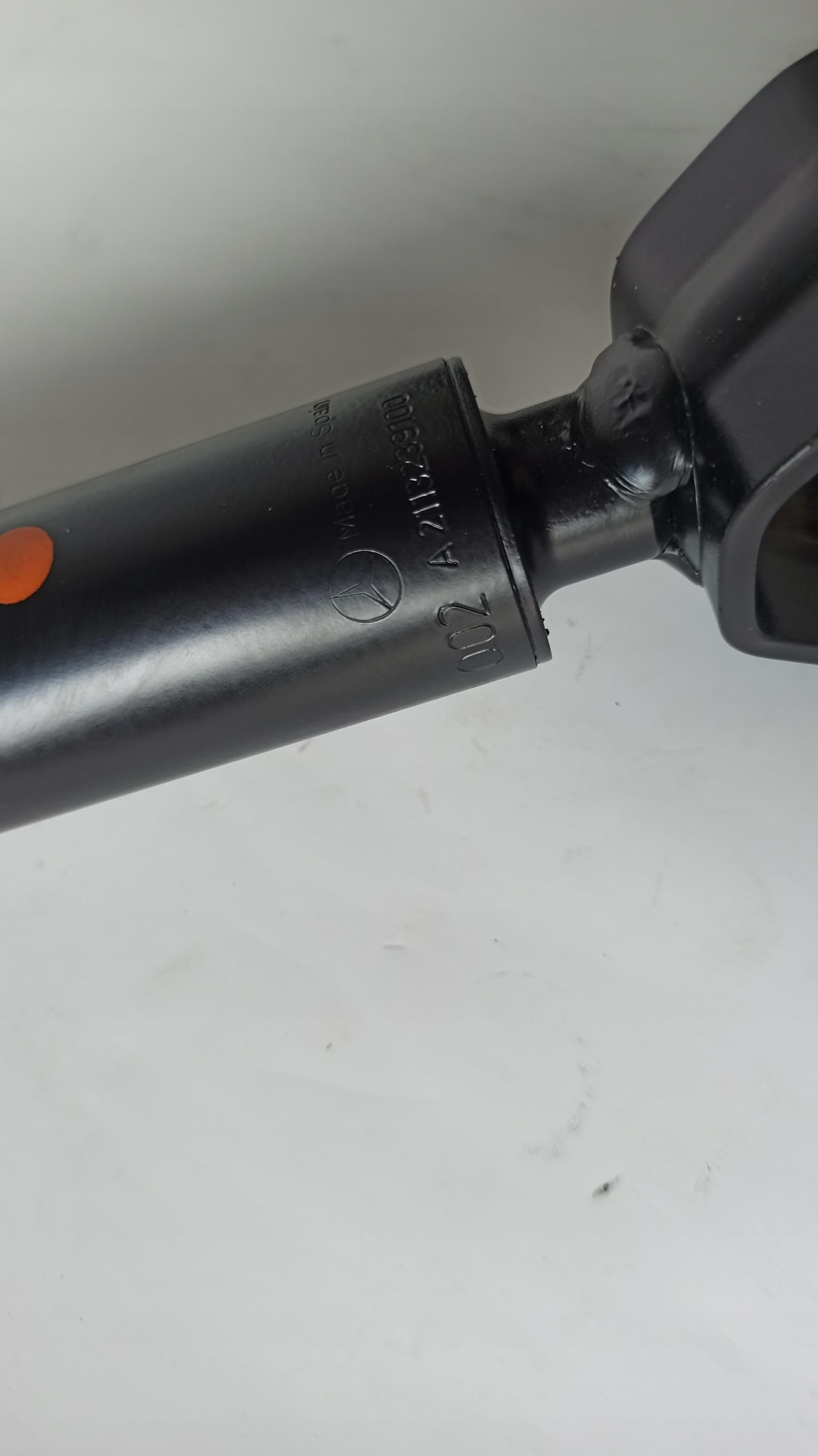 Amortyzator samochodowy MercedesBenz Oe Amortyzator Przód Mercedes W211 ...