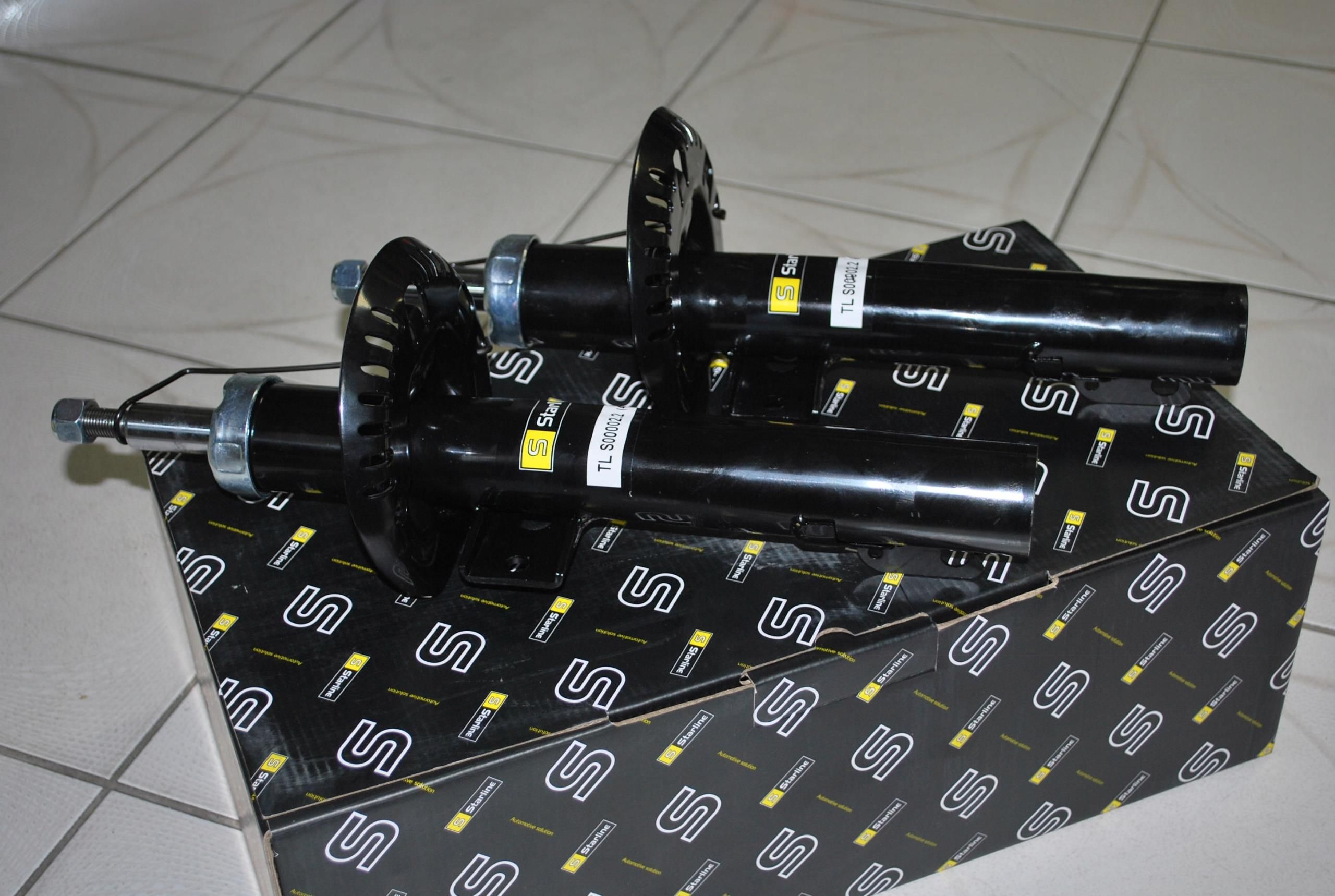 Amortyzator samochodowy Starline Amortyzatory Przód Kpl 2Szt Polo 9N 1. ...