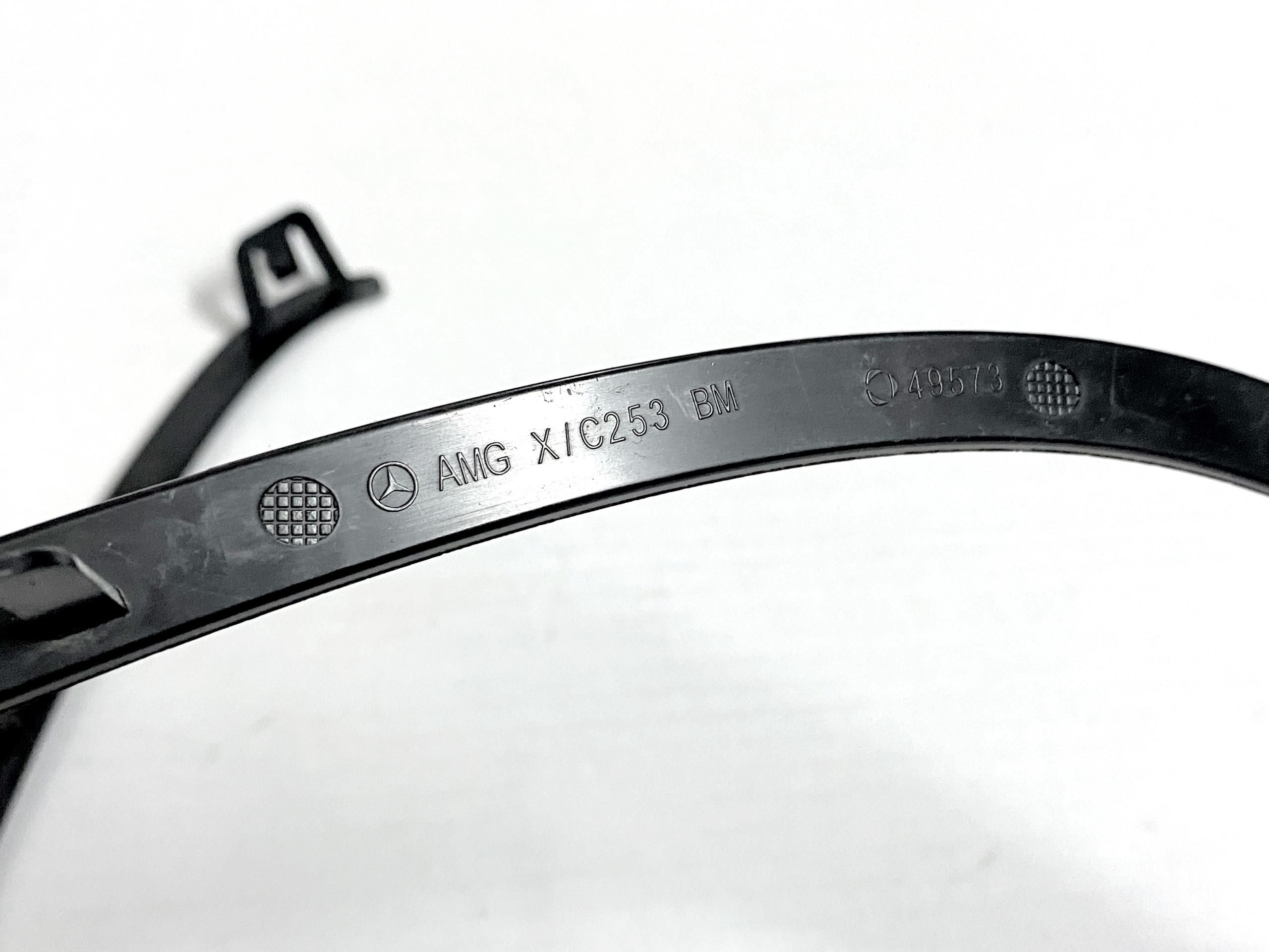 MercedesBenz Oe Nakładka Listwa Spojler Mercedes W253 Glc Amg C253 ...