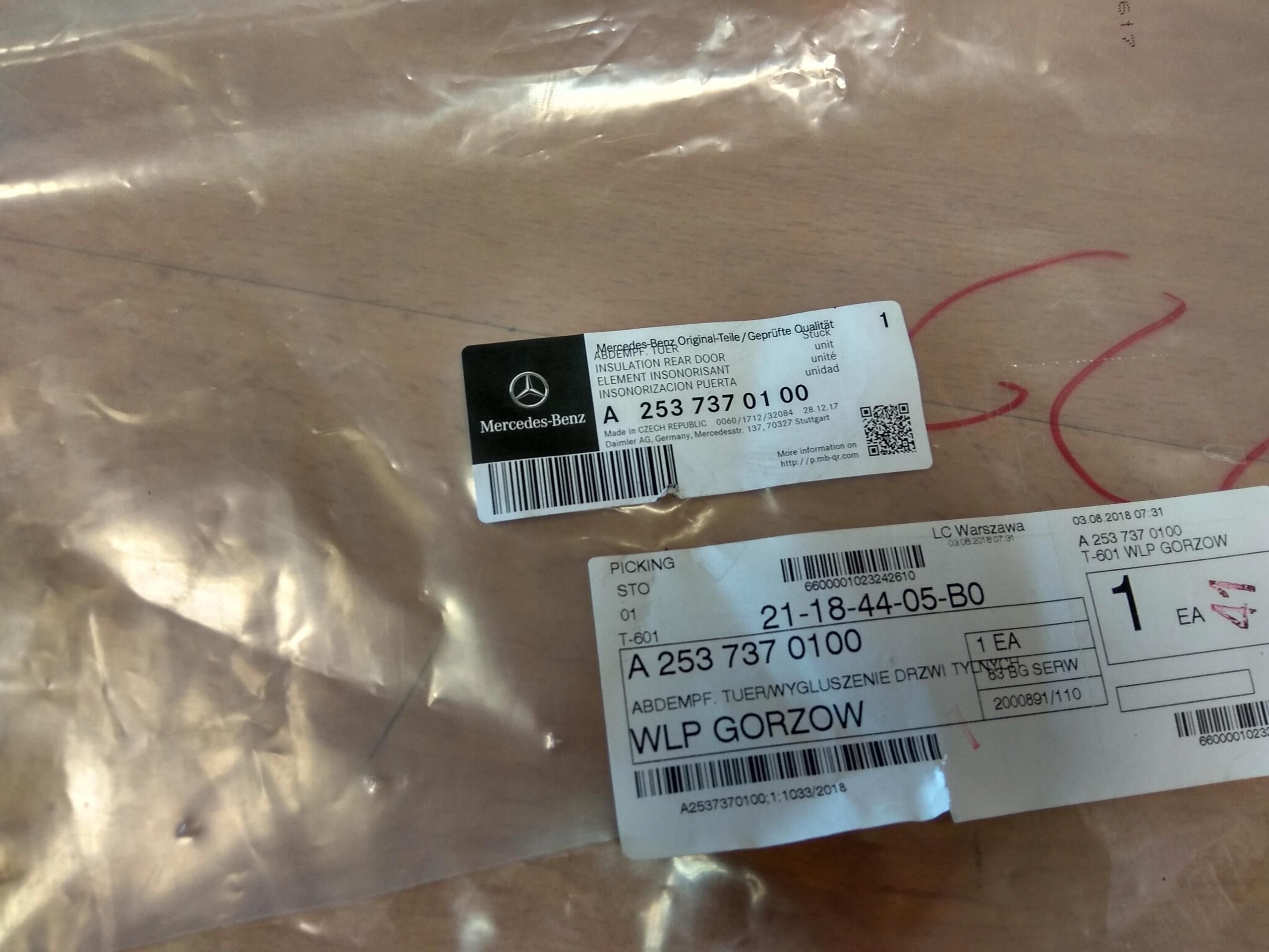 MercedesBenz Oe Mercedes Glc X253 Wygłuszenie Drzwi Tył Nowe Aso ...