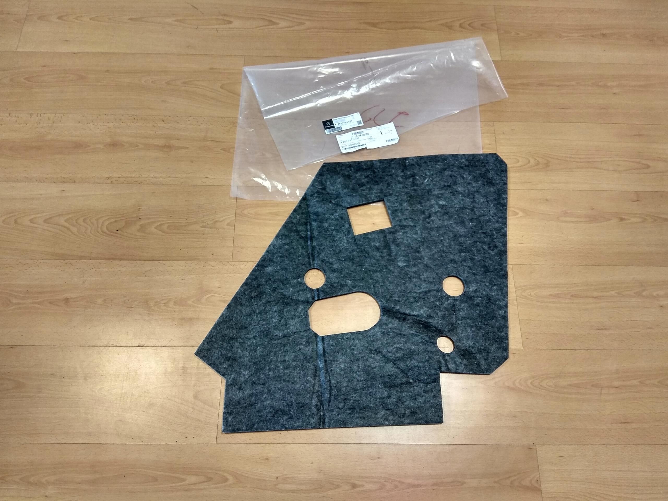 MercedesBenz Oe Mercedes Glc X253 Wygłuszenie Drzwi Tył Nowe Aso ...