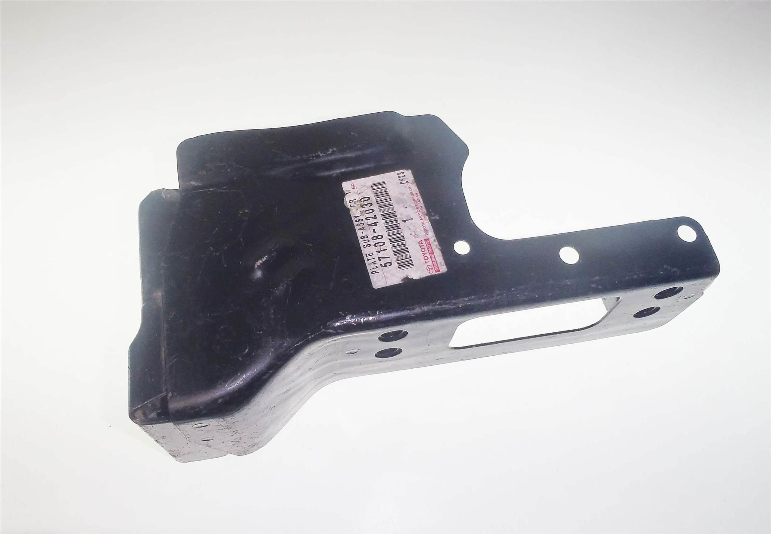 Toyota Oe Lexus Nx 14 21 Uchwyt Wzmocnienie Belka Podłużnica 57108 ...