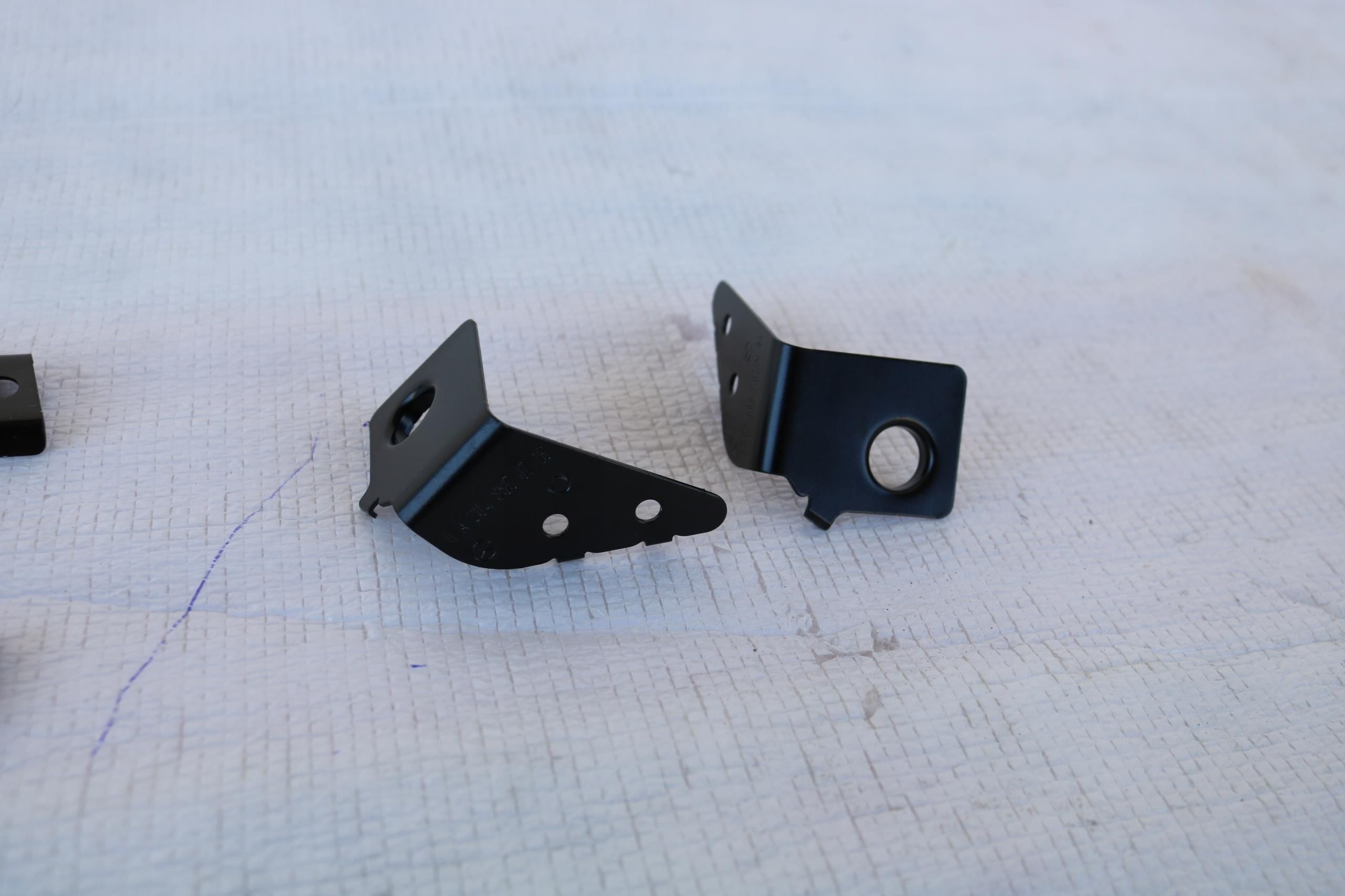 Mercedes Benz Oe W204 Ślizg Prawy Lub Lewy Mocowanie Przód Zderzak ...