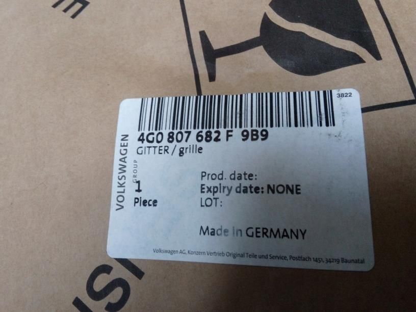 Audi Oe Kratka Zderzaka A6 4G0807682F - Opinie i ceny na Ceneo.pl