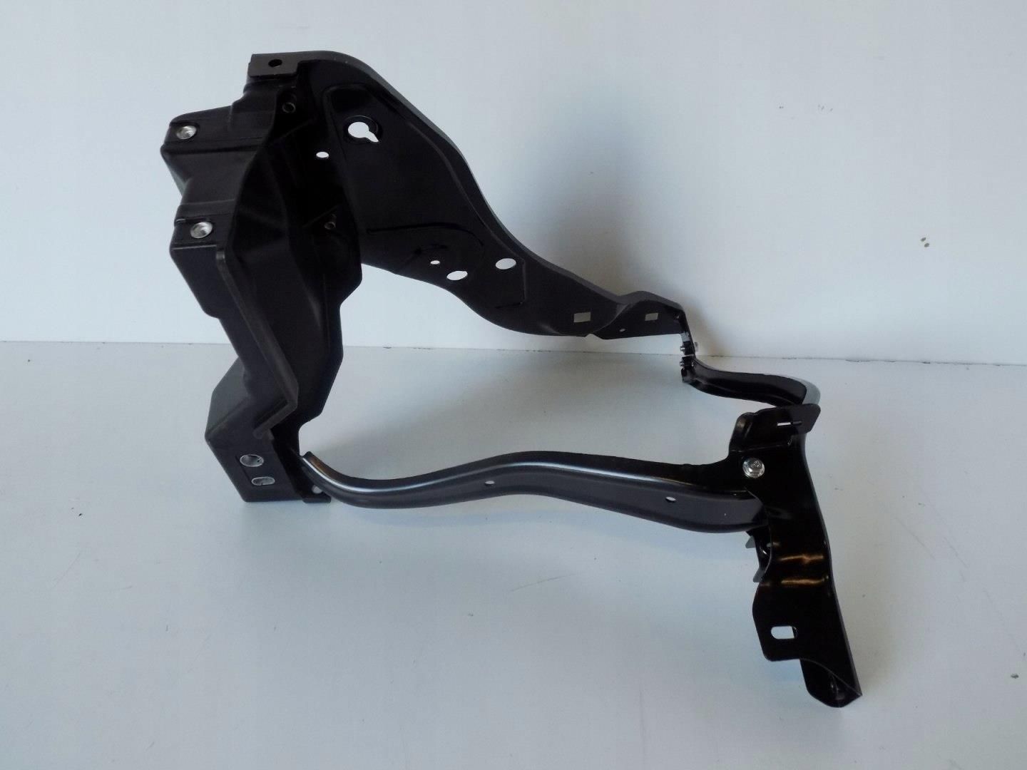 Zap Mercedes Cls W218 Okular Pod Lampę L 4299 W2186200500 - Opinie i ...