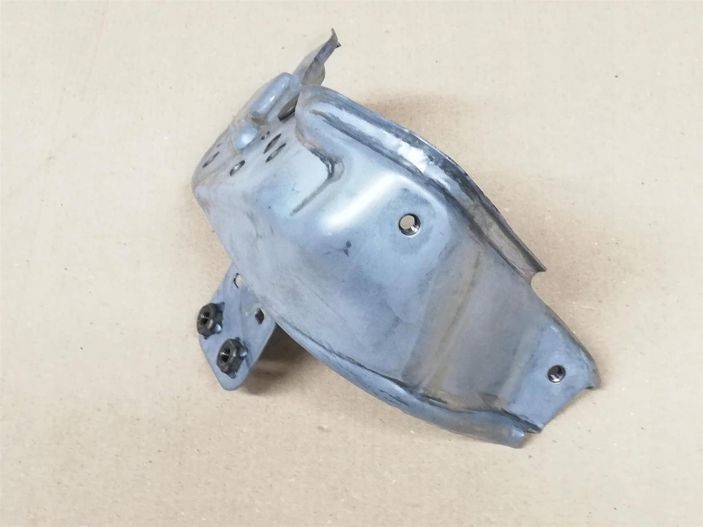 Toyota Oe Rav4 0512 Uchwyt Mocowanie Fartuch Błotnik Przód A5381342020 ...