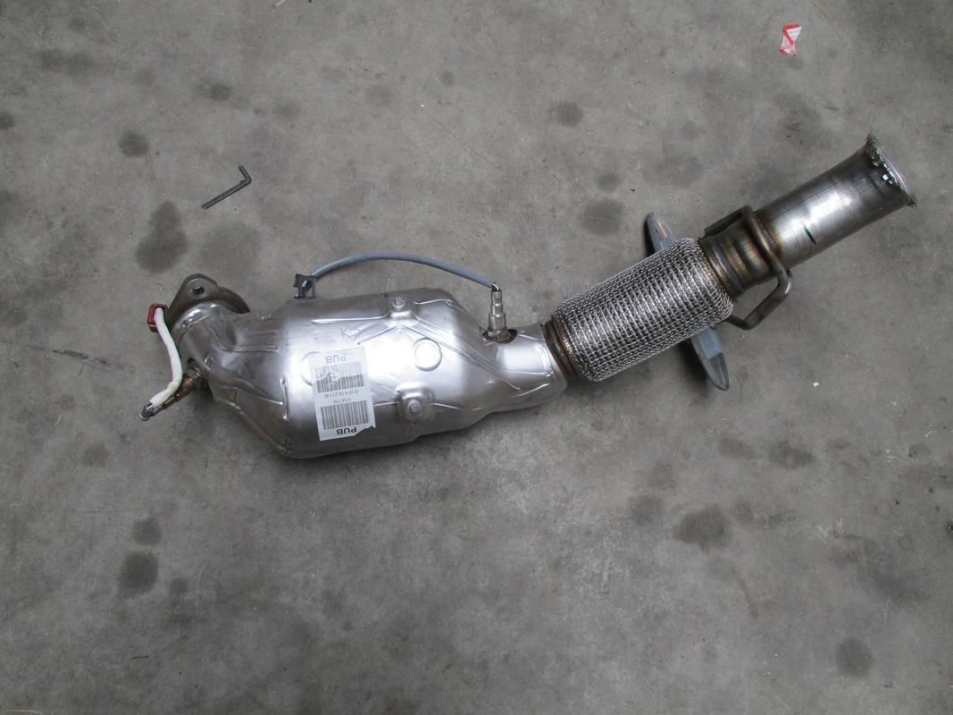 Katalizator Ford Oe Focus Iii Mk3 Rs Katalizator 23 Ecoboost G1Fy5E211R ...